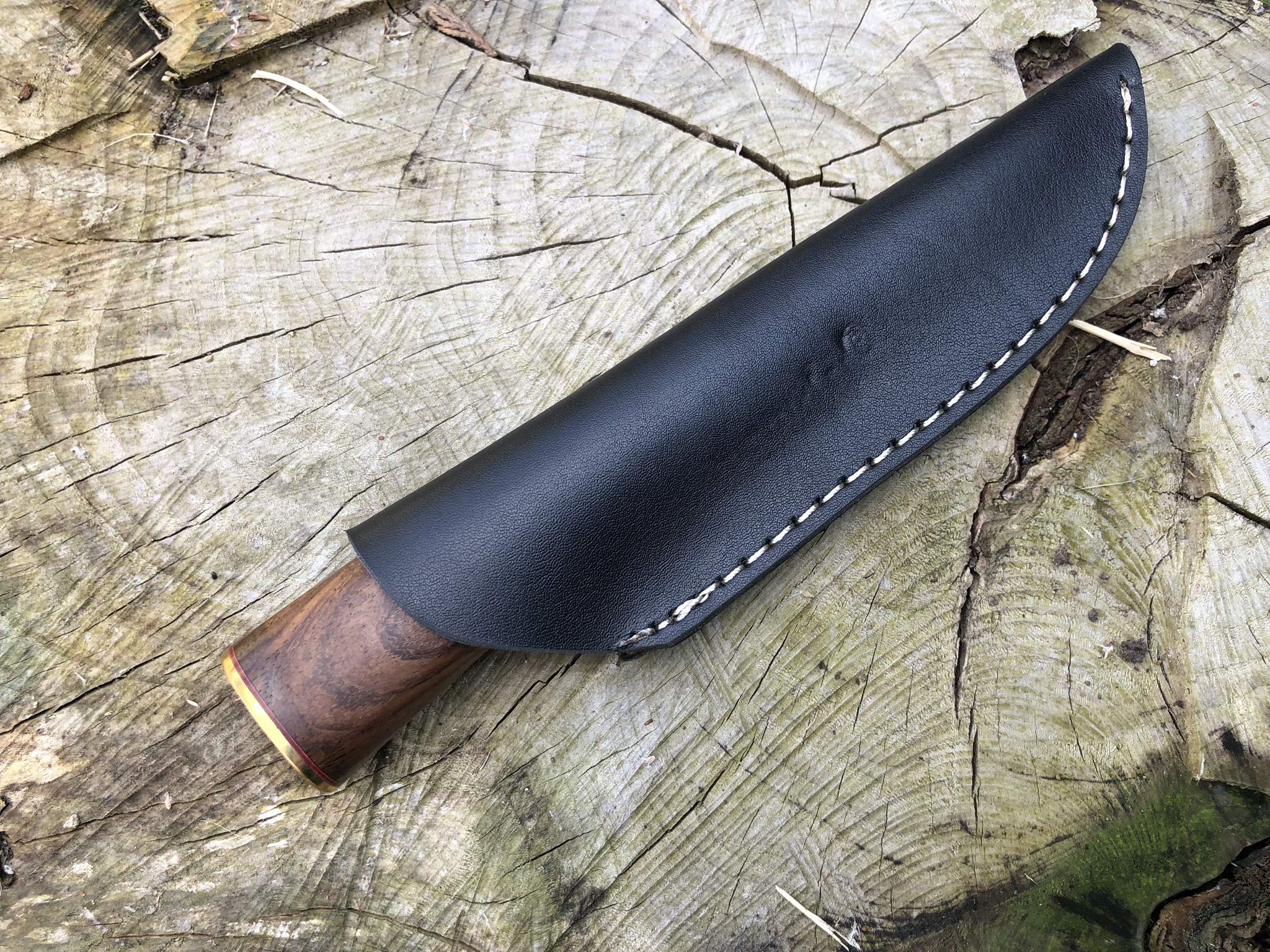 Perkin 7.5 Inches Damascus Steel Hunting Knife With Sheath SK900