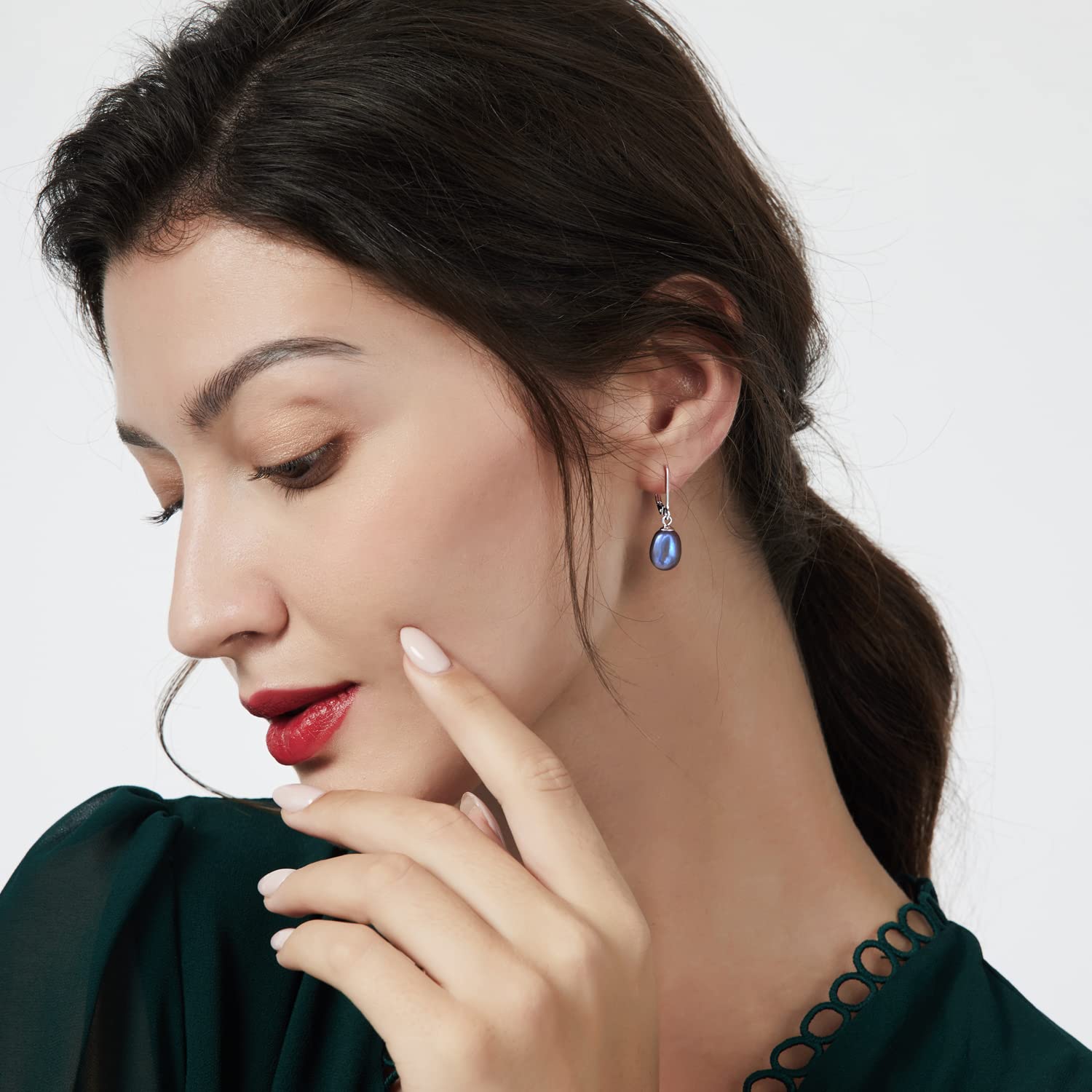 VIENNOIS Freshwater Cultured Black Pearl Earrings Sterling Silver Dangle Drop Earrings for Women (B-Purple/Blue)