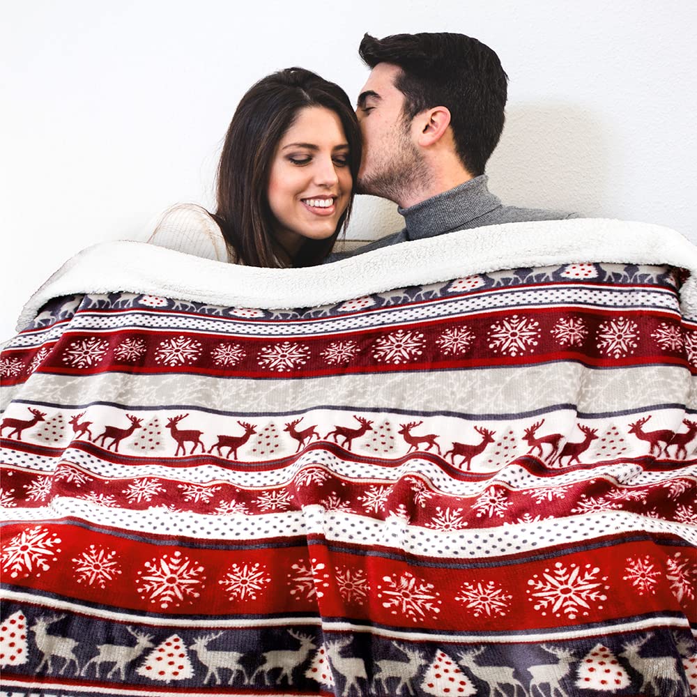 PAVILIA Premium Christmas Sherpa Throw Blanket | Christmas Decoration Reindeers, Fleece, Plush, Warm, Cozy Reversible Microfiber Holiday Blanket 50 x 60