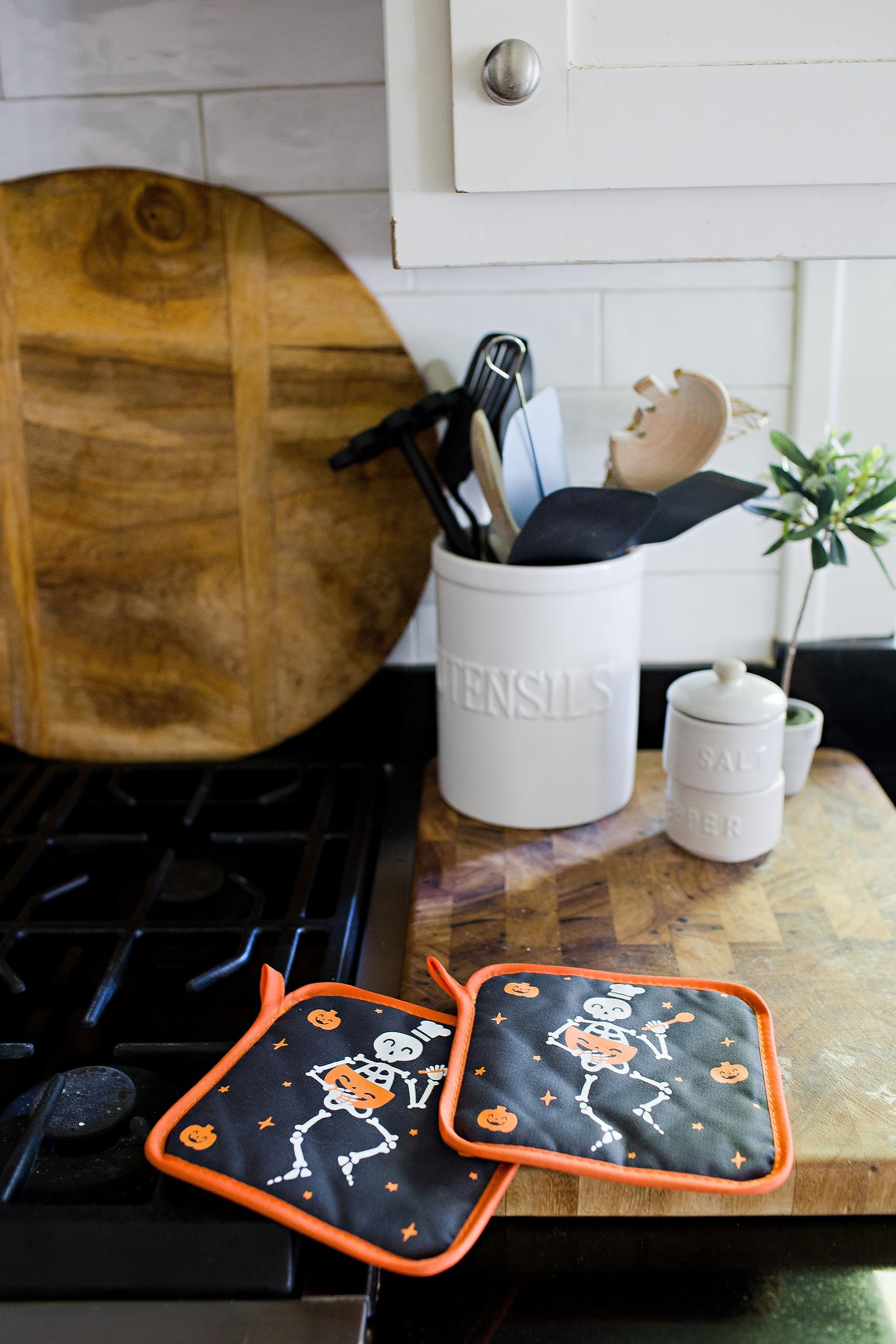 Pearhead Cloth Trivet Set, Bone Appetit Set of 2 Kitchen Trivets, Fall Décor for The Kitchen, Hot Plate Placemat, Fall Kitchen Decorations, Halloween Pot Holders