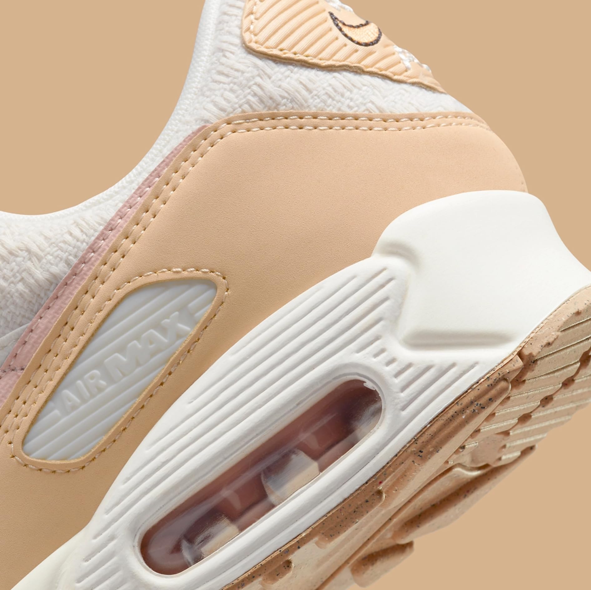 Nike Women's Air Max 90 Shoes, Sail/Phantom/White Onyx/Arctic, 8.5