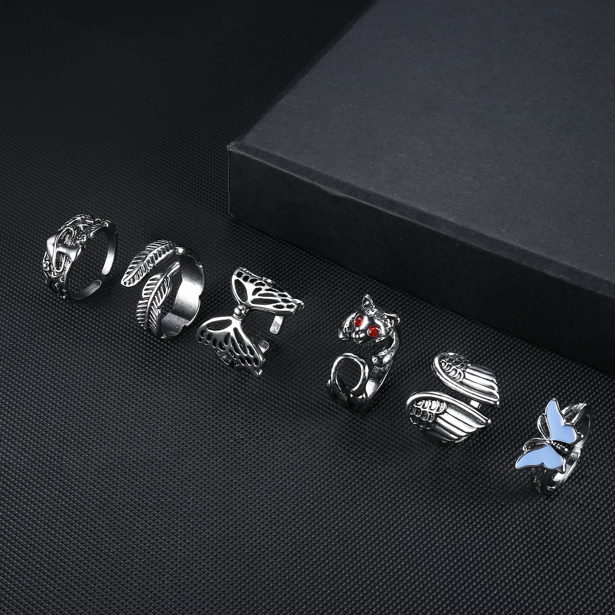 RnBLM JEWELRY 24Pcs Goth Vintage Open Rings for Women Men Adjustable Punk Vintage Snake Frog Butterfly Gothic Stackable Ring Set