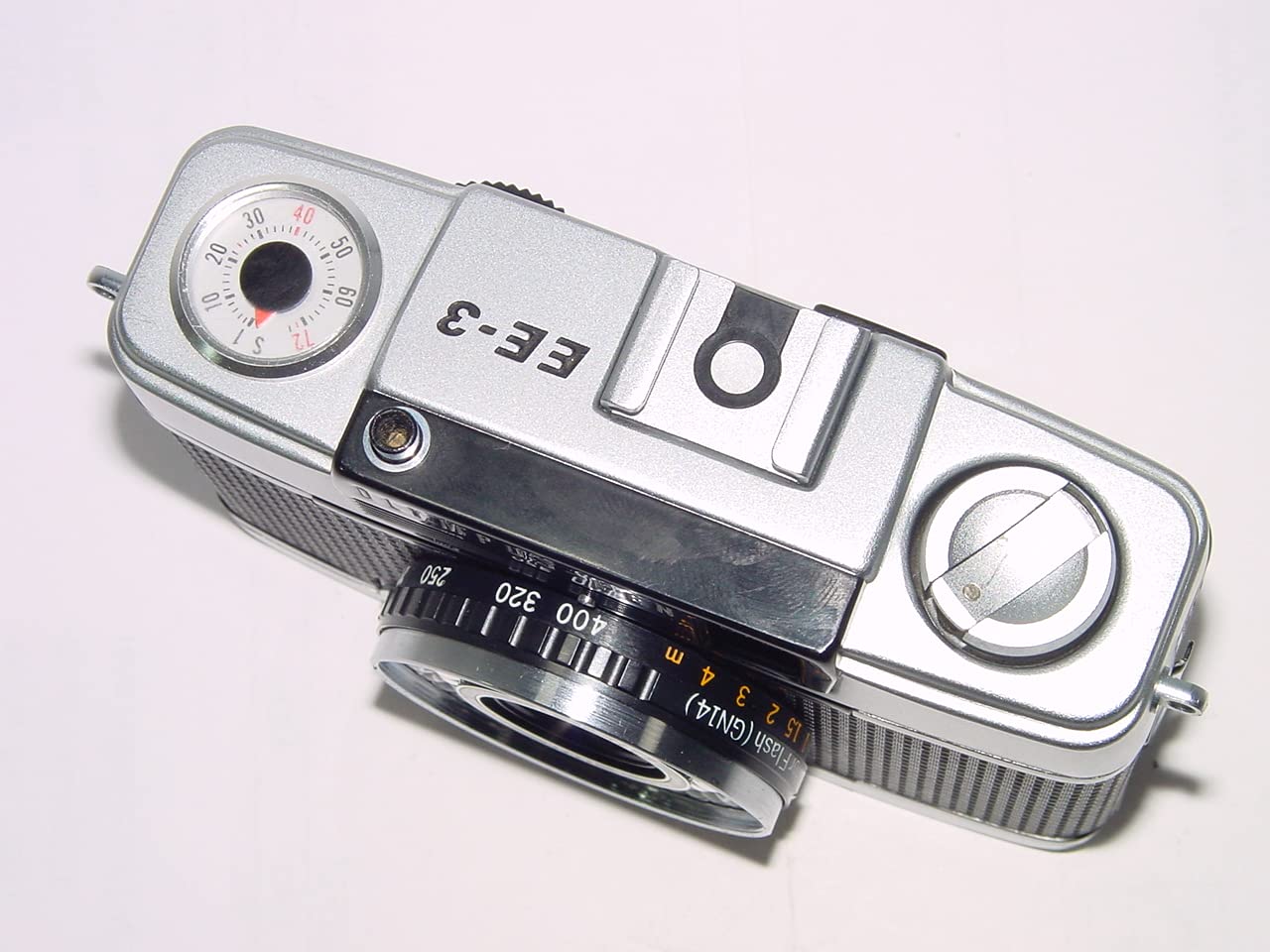 Olympus Pen EE-3 Half Frame 35mm Camera With 28mm F/3.5 Lens