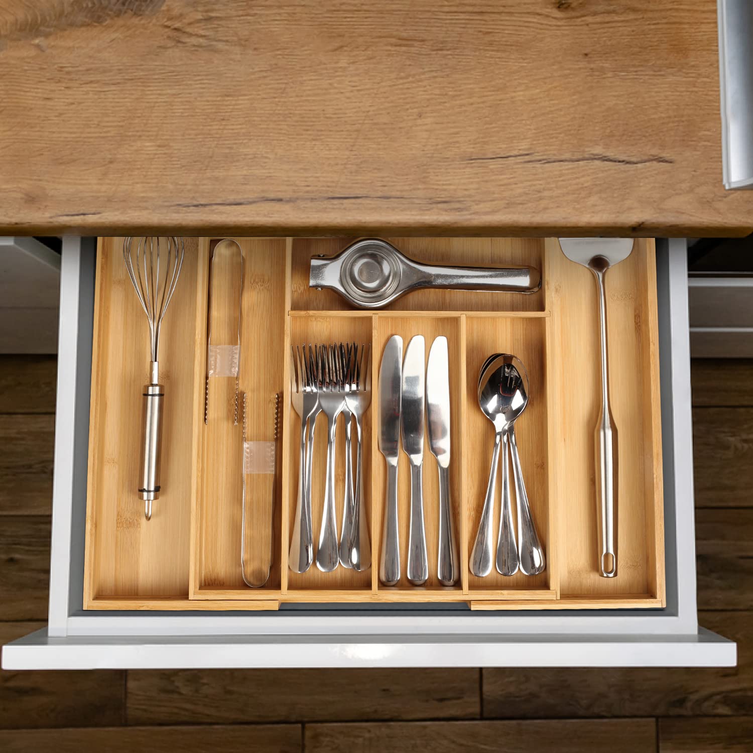 TreeLen Bamboo Expandable Drawer Organizer, Adjustable Cutlery Organizer in Drawer, Kitchen Utensil Organizer Silverware Tray for Drawer, Cutlery Tray Utensil Tray, Silverware Holder for Drawer