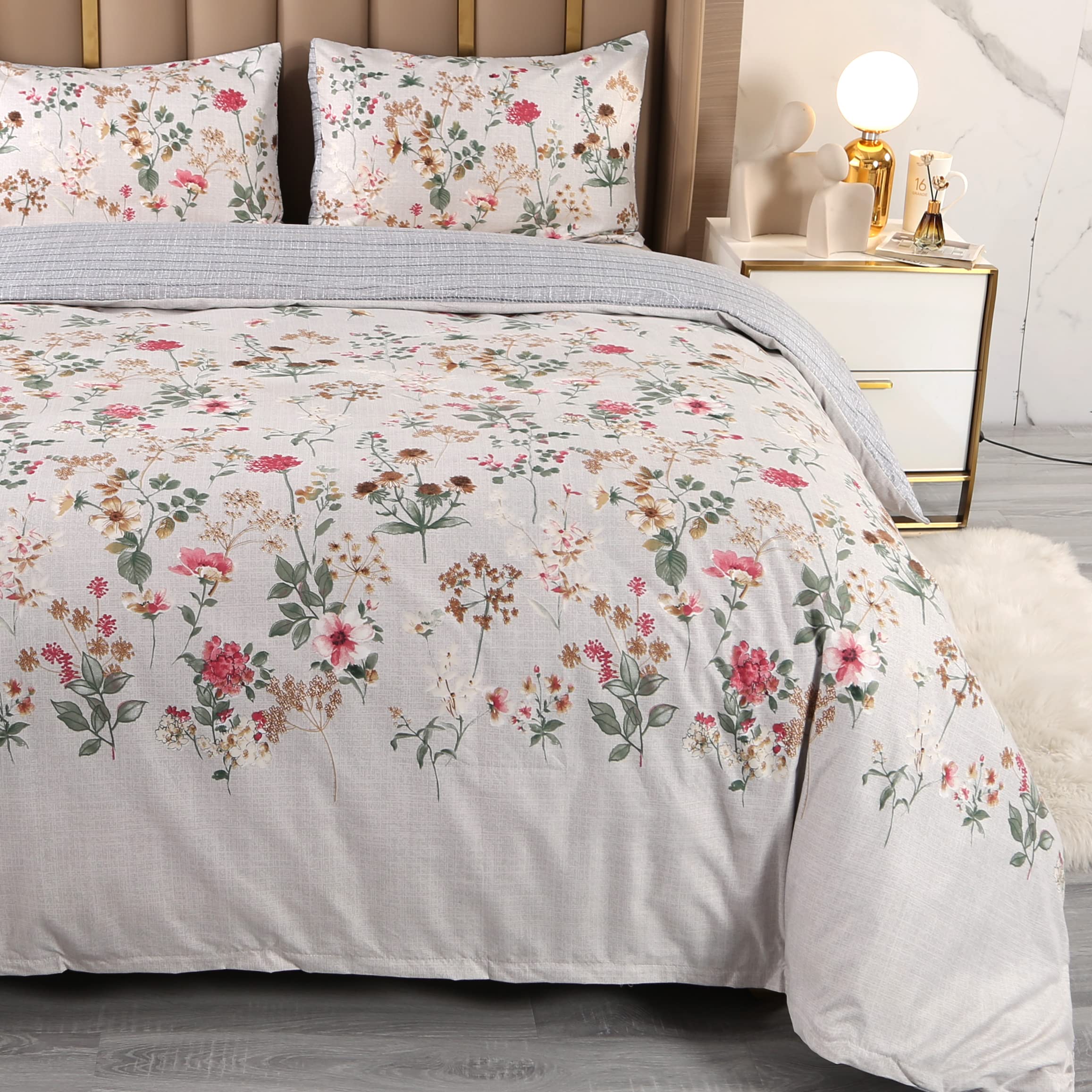 SUCHDECO Duvet Cover Set 90" x 90" Queen Size, Microfiber White Cover Sets 3 Pieces (1 Duvet Cover + 2 Pillow Shams)