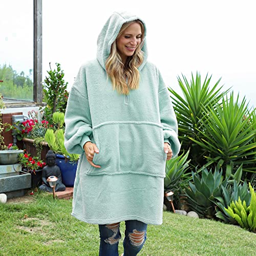 Solaris Quarter Zipper Wearable Blanket Hoodie, Super Warm Comfortable Lightweight Oversized Shearling Pullover for Men & Women, Best Gift for Loves, Mint