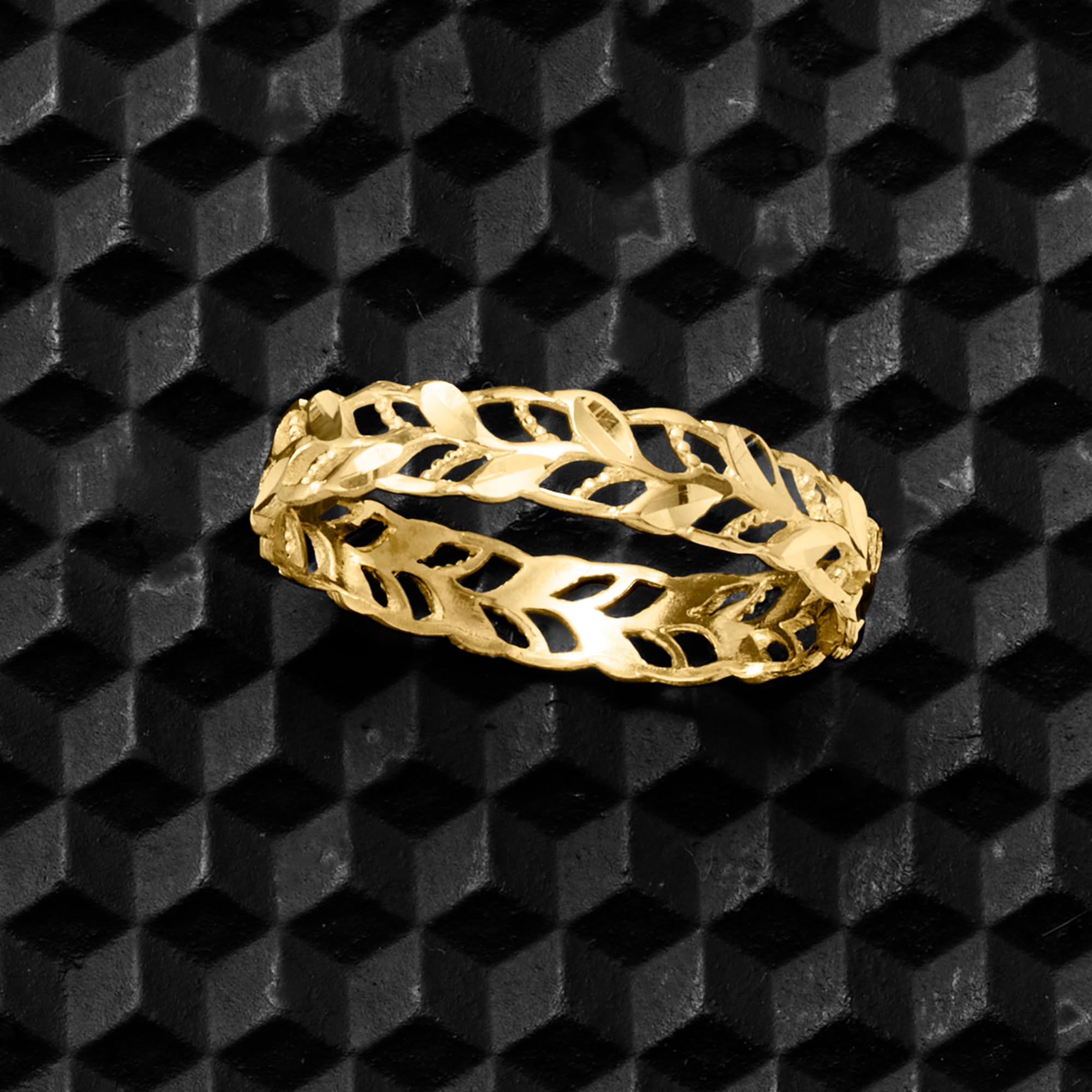 Ross-Simons Italian 14kt Yellow Gold Openwork Leaf Ring. Size 8