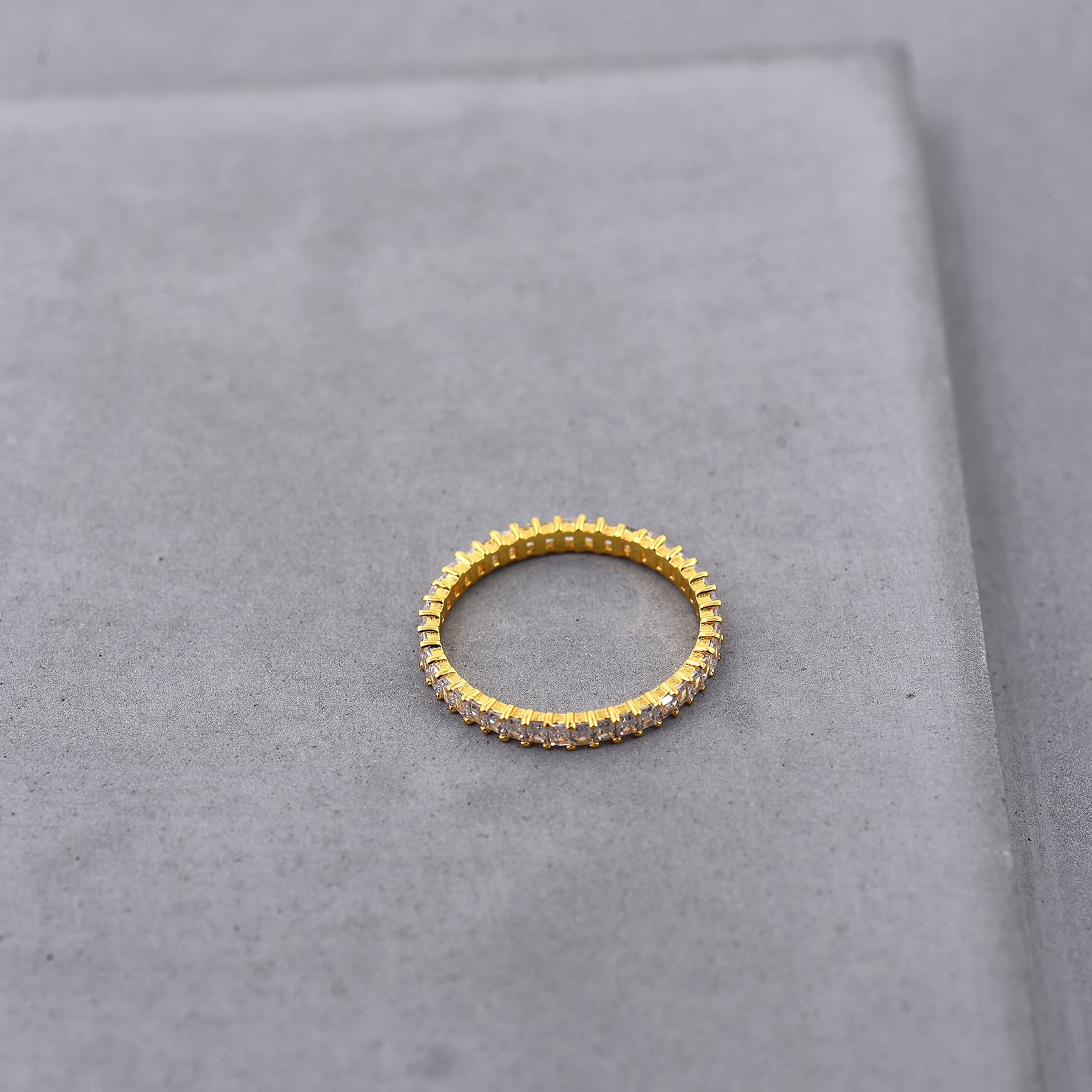 Vescence 18K Gold Plated Dainty Vertical Baguette Eternity Band | CZ Stacking Ring in Gold | Womens Gold Stackable Ring Promise Ring Wedding Jewelry Hypoallergenic [Size 6]