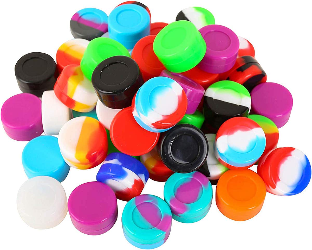 Yullmu 5ml Silicone Container Non-Stick Food Grade Oil Wax Concentrate Jars 20pcs (The Color is Random)