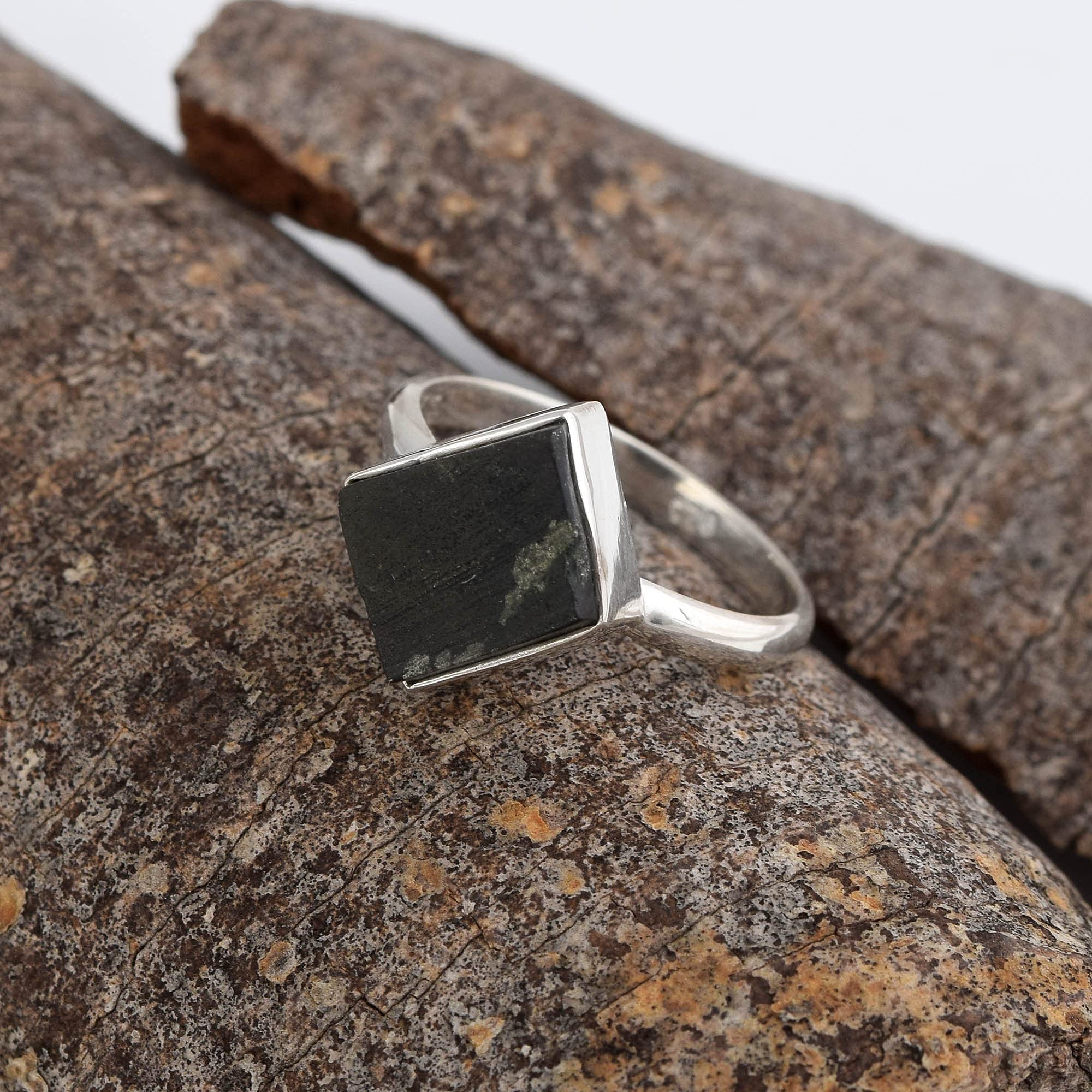 Sechi 925 Sterling Silver Raw Shungite Boho Statement Ring Jewelry for Women and Girls