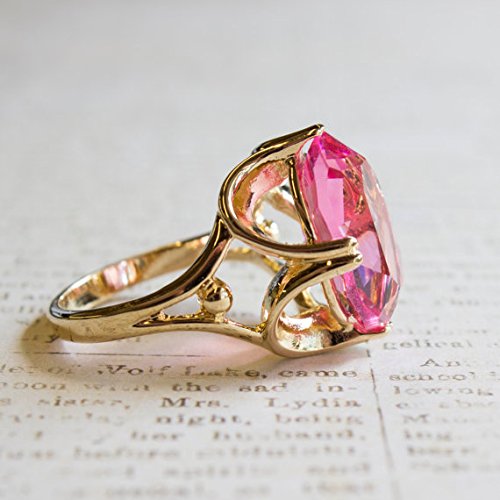 Providence Vintage Jewelry 1970's Cocktail Ring with Rose Austrian Crystal 18k Gold Electroplated