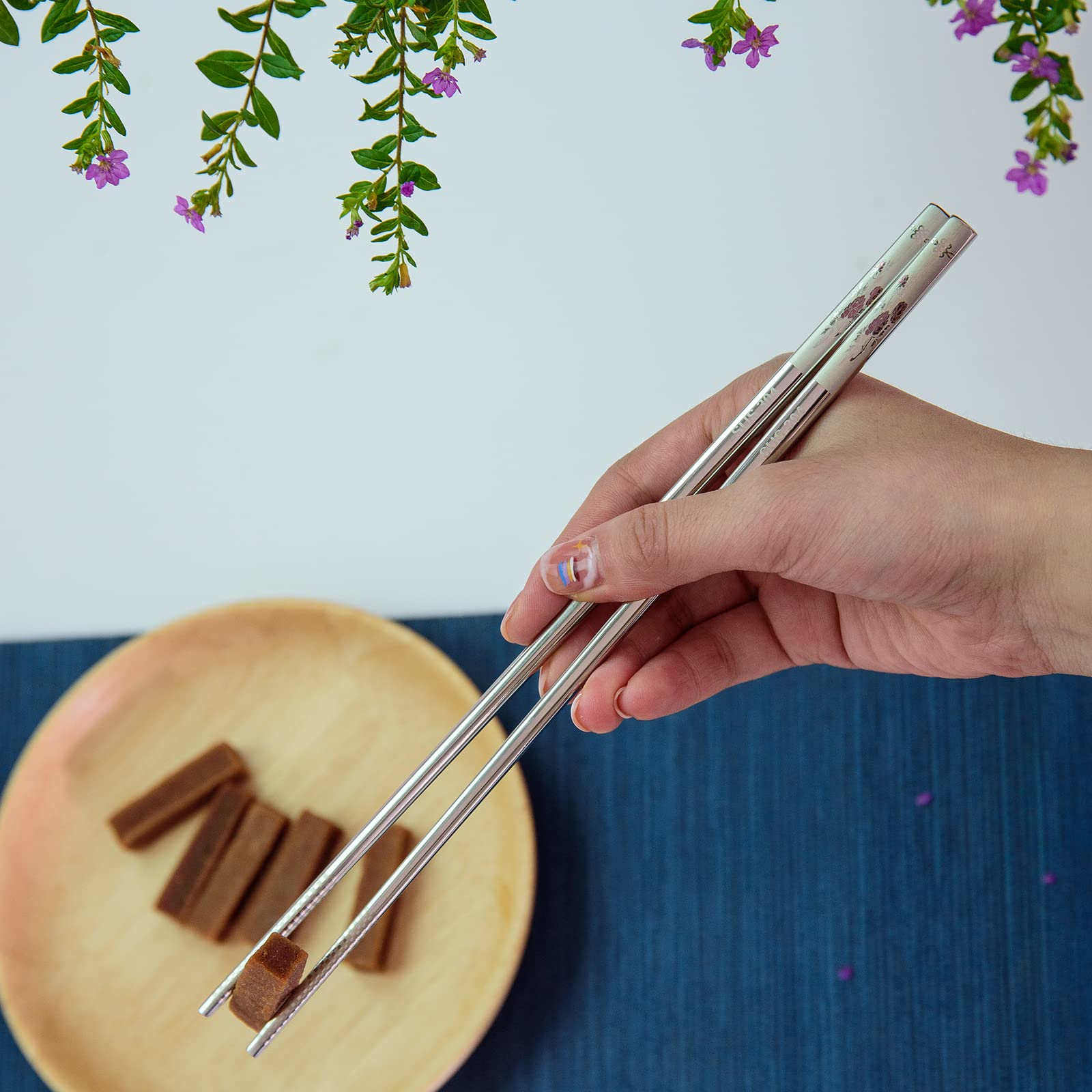 YAPULLYA Reusable Chopstick and Spoon Set, Korean Long Handle Stainless Steel Spoon and Chopsticks Set, Dishwasher Safe Metal Chop sticks, Set of 3. (Multi-patterned)