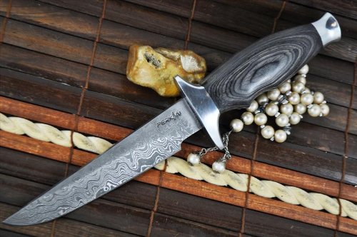 Perkin Damascus Steel Hunting Knife with Leather Sheath