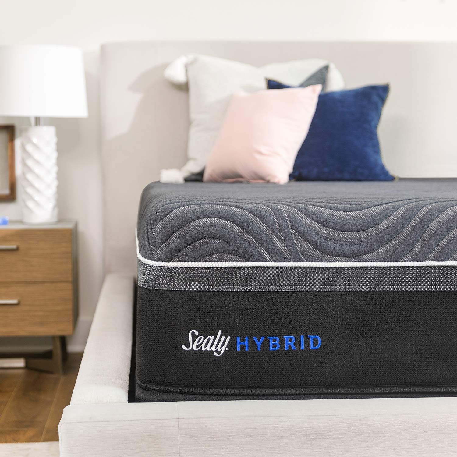 Sealy Hybrid Premium 14-Inch Plush Mattress, King