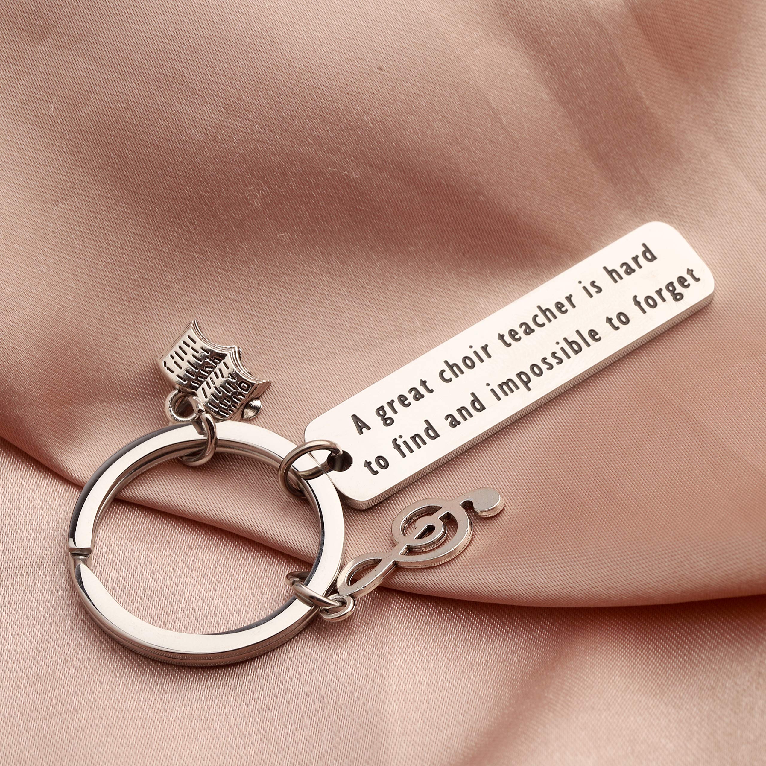 SEIRAA Music Teacher Gift A Truly Great Choir Teacher is Hard to Find Keychain Thank You Gift for Choir(Choir Teacher Keychain)