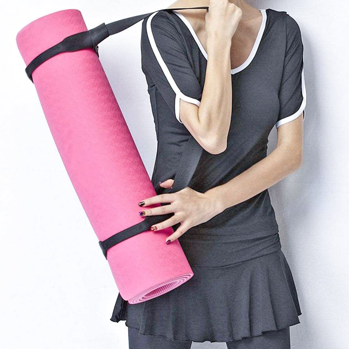 Tenalleys 1Pcs Black Adjustable Yoga Mat Strap Multi-Purpose Straps Easy-Cinch Yoga Mat Sling for Carrying Training Equipment, 62inch (Yoga Mat Not Included)