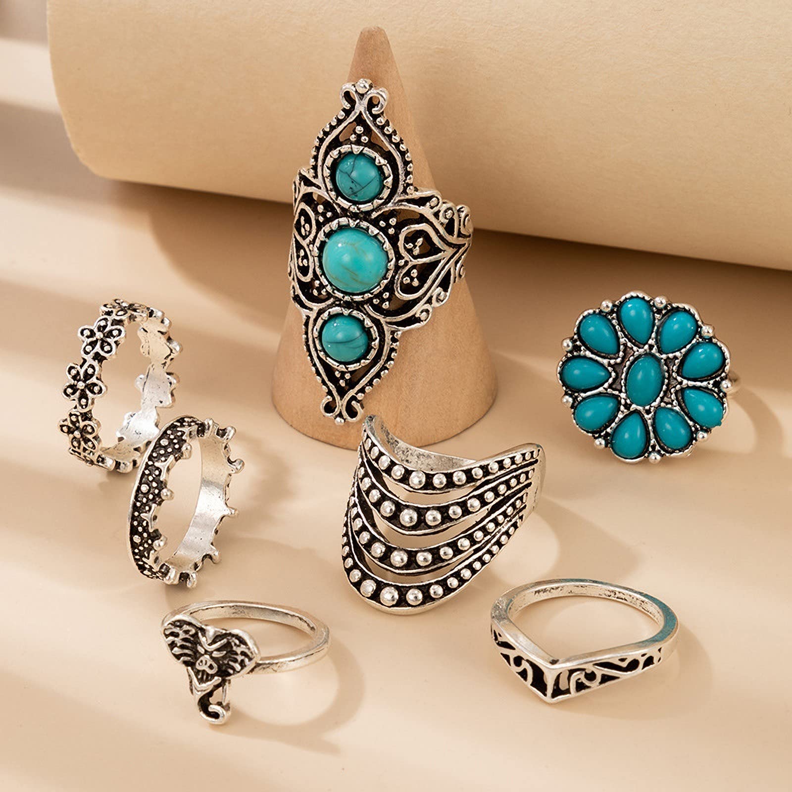 Vintage Turquoise Rings Set Women Western Rings Bohemian Silver Oval Gemstone Rings Boho Joint Knuckle Rings Midi Stacking Rings for Women