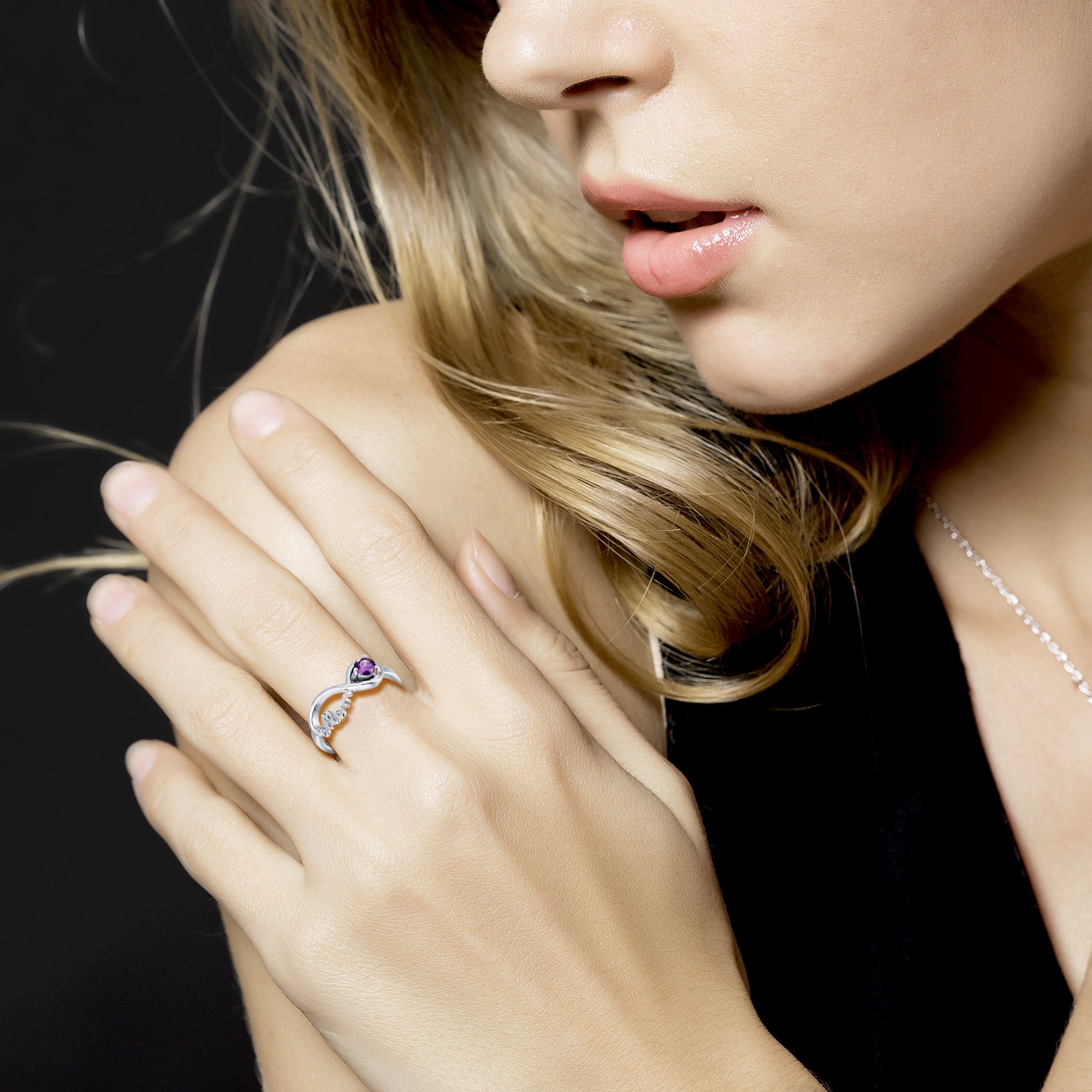 Personalized Mom Jewelry with Simulated Birthstone Infinity Family Cubic Zirconia Ring for Mother (7)