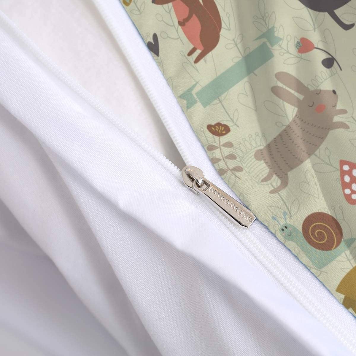 Quilt Cover Twin Size Cartoon Animals 3D Bedding Sets Forest Animals Duvet Cover Breathable Hypoallergenic Stain Wrinkle Resistant Microfiber with Zipper Closure,beding Set with 2 Pillowcase
