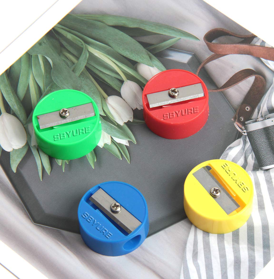 SBYURE 72 Pcs Round Pencil Sharpeners Manual Pencil Sharpener Colorful Plastic Hand Pencil Sharpeners for School Office Home Supplies (Multicolor)