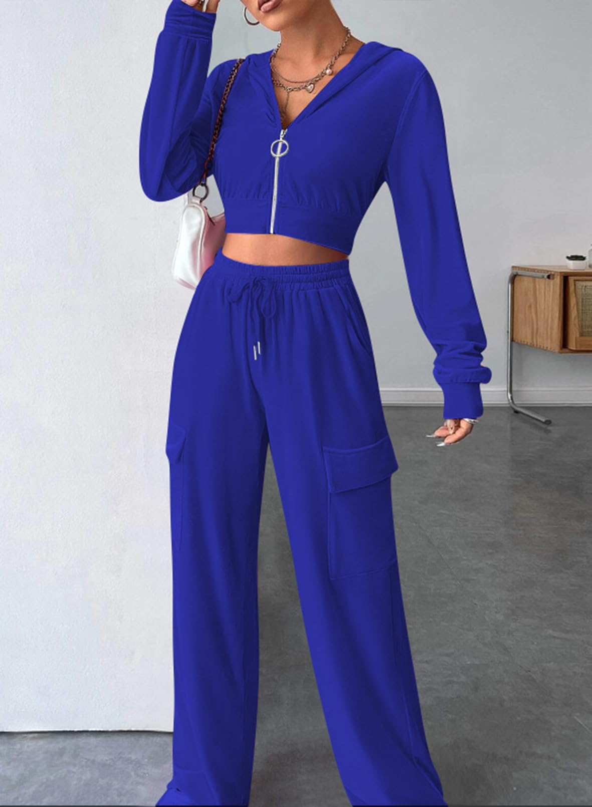 Womens Fall Velour 2 Piece Tracksuits Outfits Fashion Casual Solid Long Sleeve Zipper Velour Sweatsuits for Going out Party Pink