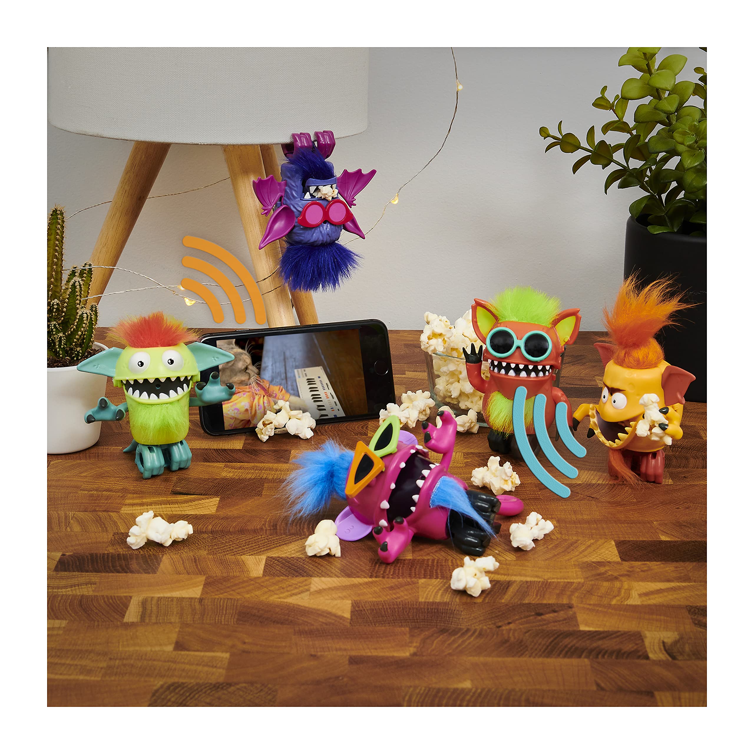 Scritterz, Scabz Interactive Collectible Jungle Creature Toy with Sounds and Movement, for Kids Aged 5 and up