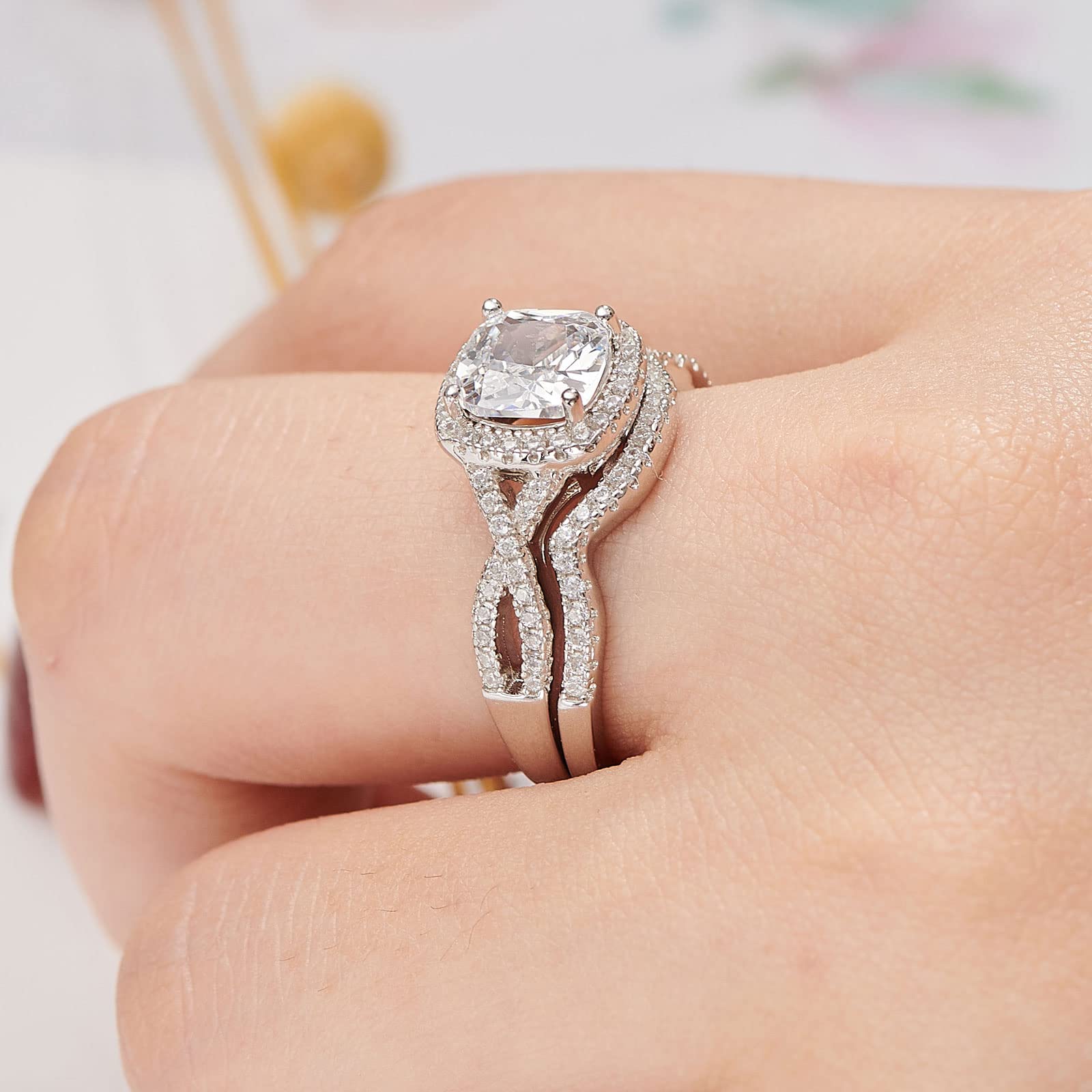 Wuziwen 2 Carat Wedding Ring Bridal Set for Women 925 Sterling Silver Cushion Cubic Zirconia Size 5