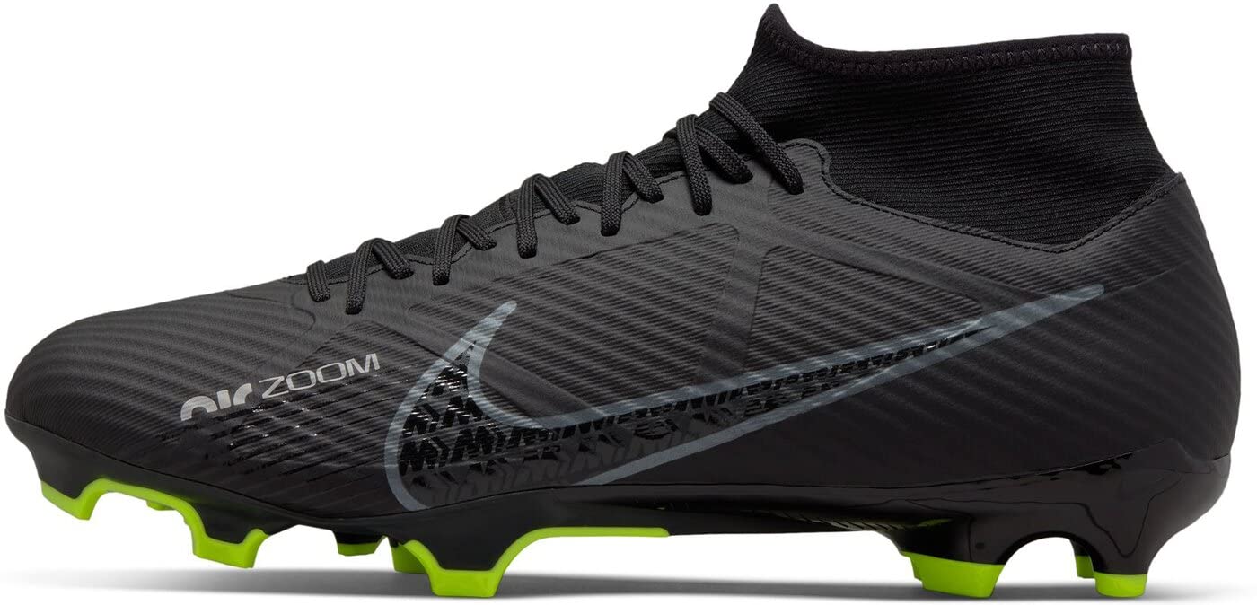 NIKE Men's Sneaker, Black Dk Smoke Grey Summit White Volt, 8.5