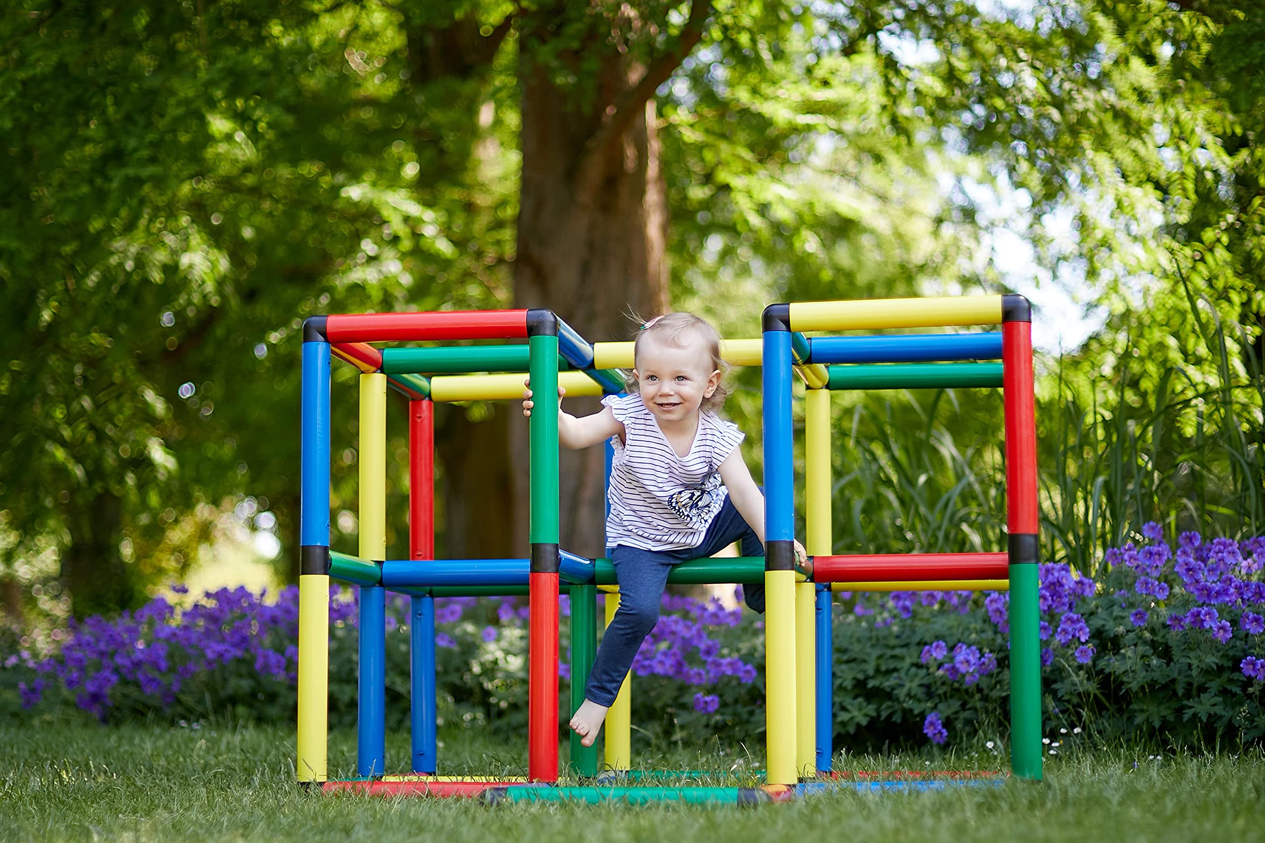 Quadro Climbing Pyramid - Rugged Indoor/Outdoor Climber, Tot/Toddler Jungle Gym, Expandable Modular Component Playset, Giant Construction KIt, Play Structure, for Kids Ages 1-6 Years.