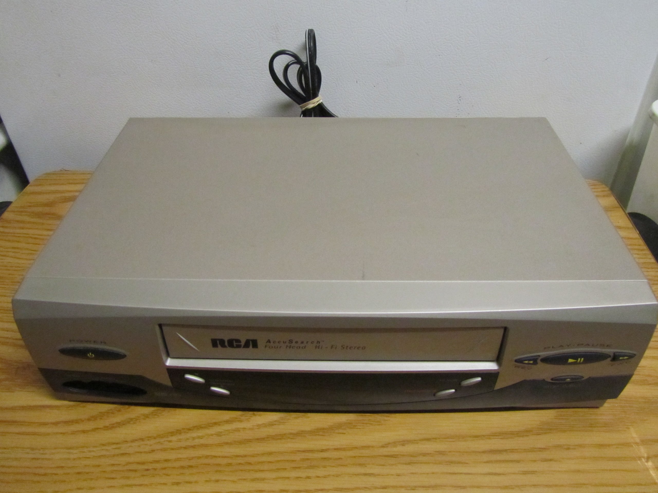 RCA VR637HF 4-Head Hi-Fi VCR