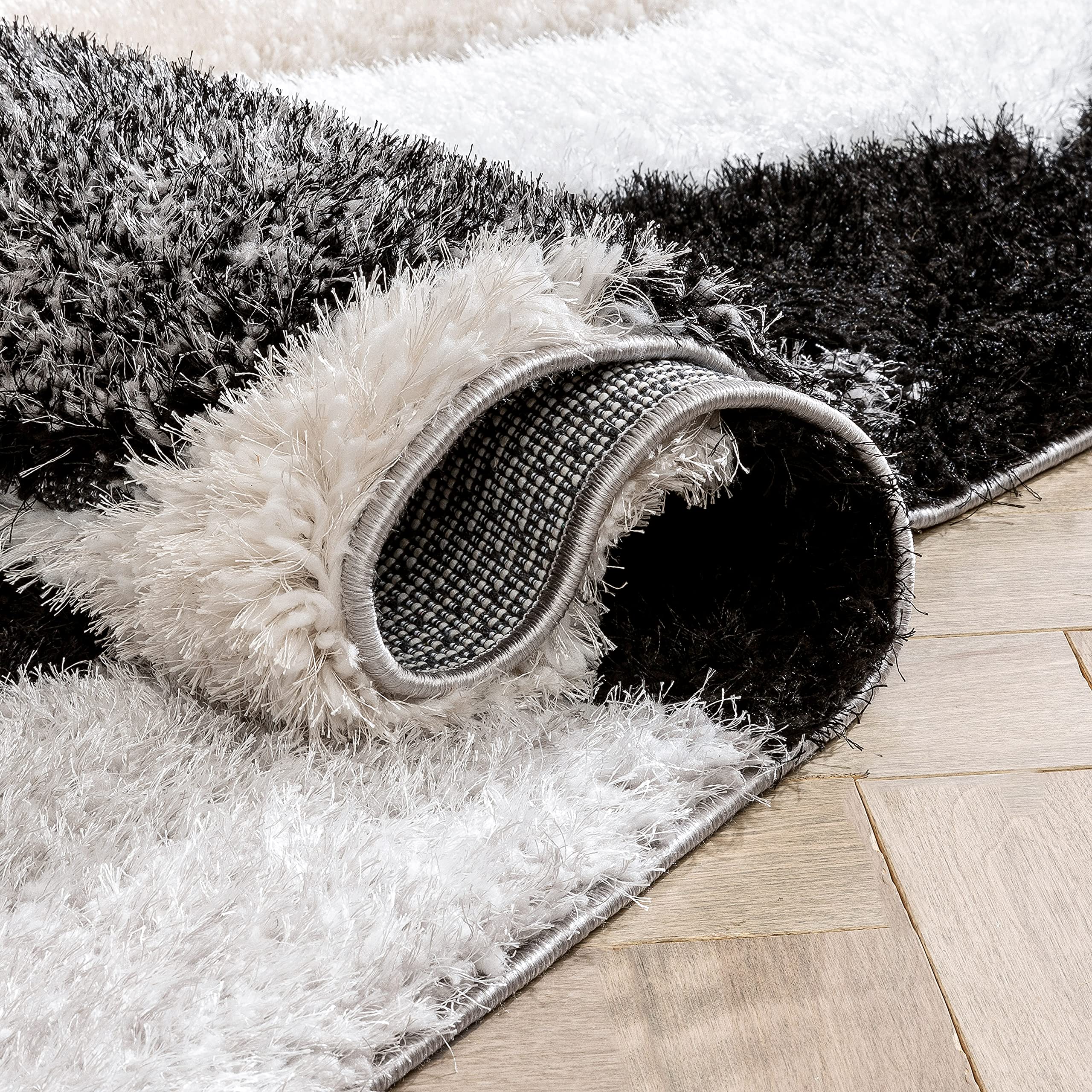 Well Woven Ahrim Grey & Black Thick & Soft Geometric Shag Area Rug 5x7 (5' x 7'3")