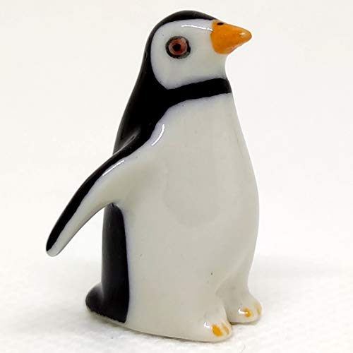 SSJSHOP Penguin Tiny Dollhouse Figurines Ceramic Hand Painted Animals Collectible Small Gift Home Garden Decor (V1)