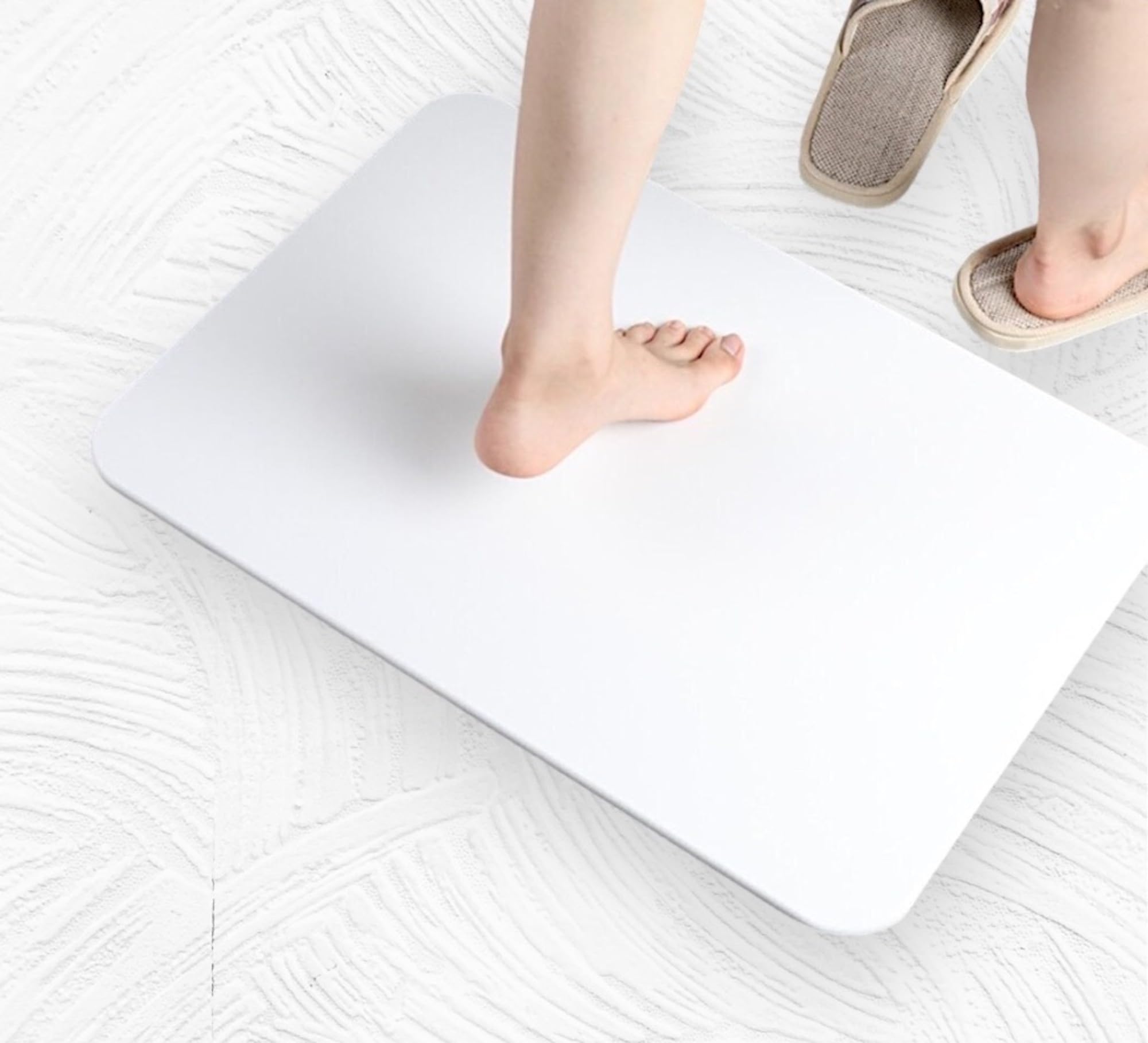 Stone Bath Mats for Bathroom | Diatomaceous Earth Shower Mat | Water Absorbing Bathroom Stone Mat Quick Dry | Fast Drying Diatomite Stone Bath Mat | Easy to Clean 23.6 x 15.5(White)