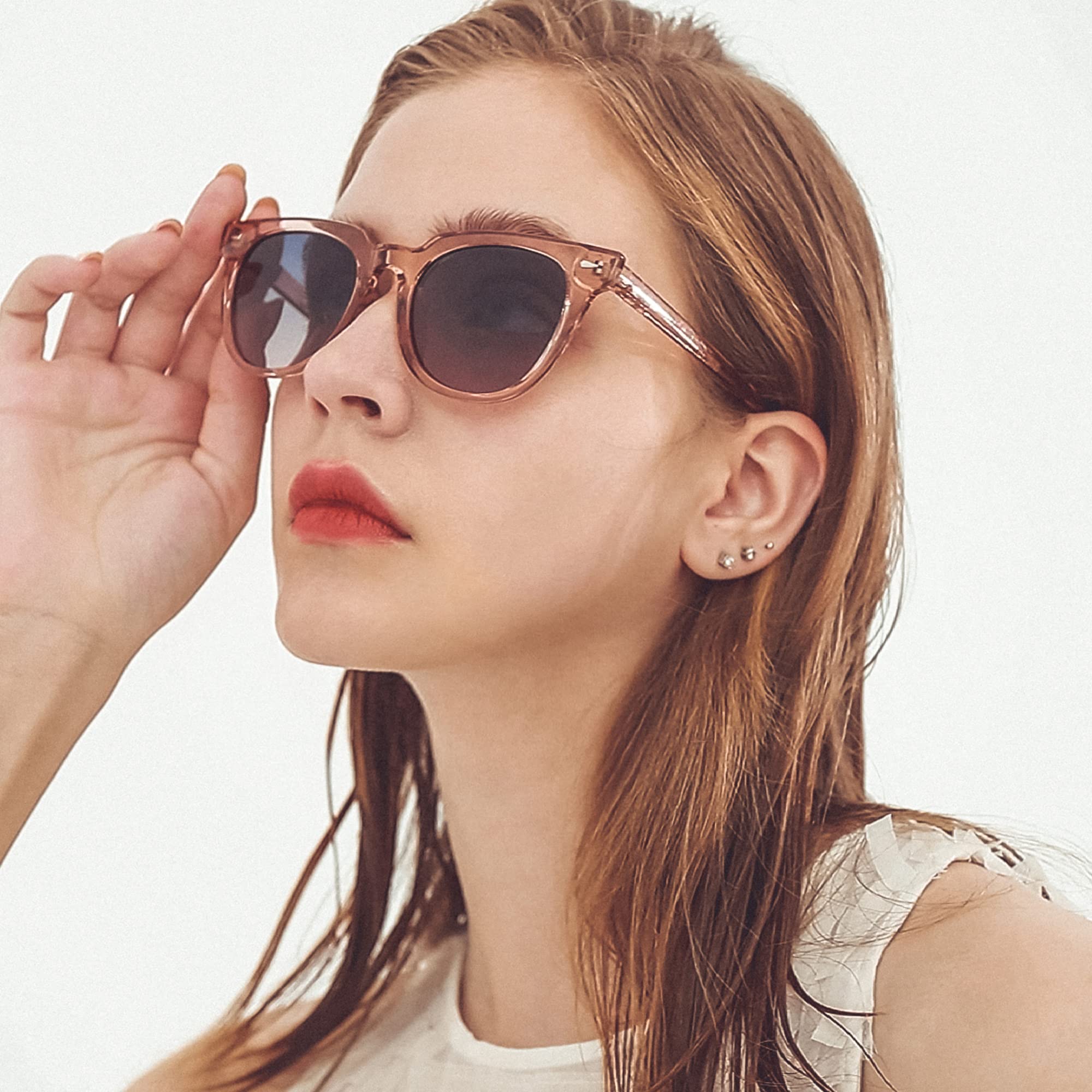 SUNGAIT Classic Retro Polarized Sunglasses for Women Trendy Sun Glasses UV400 100% Protection