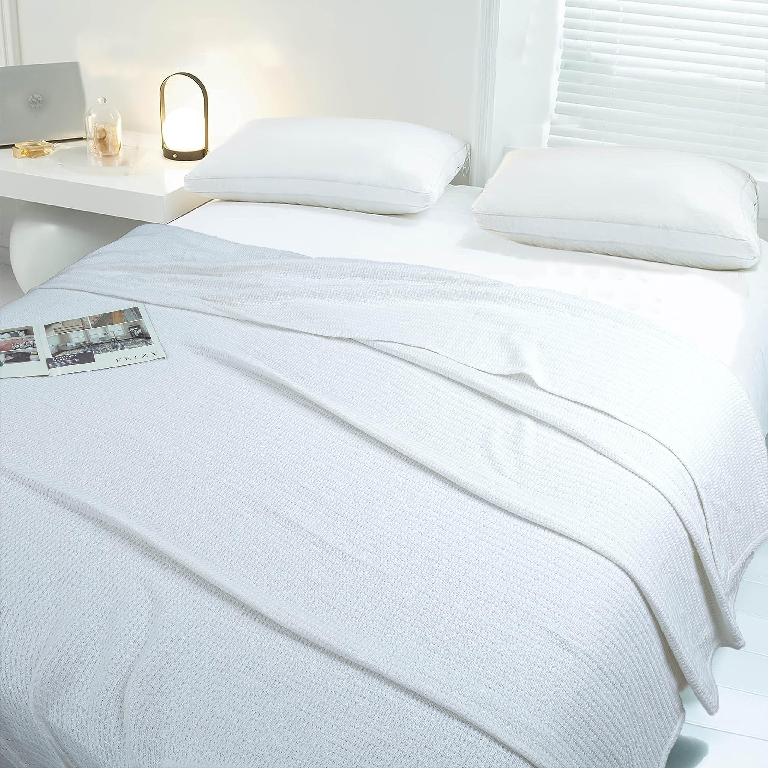 Tex Trend 100% Cotton Blanket King Size for Bed - Classic Fall Blanket, Lightweight, Thermal, Breathable, Soft Woven Blanket for All Seasons, White, 90x108 Inches
