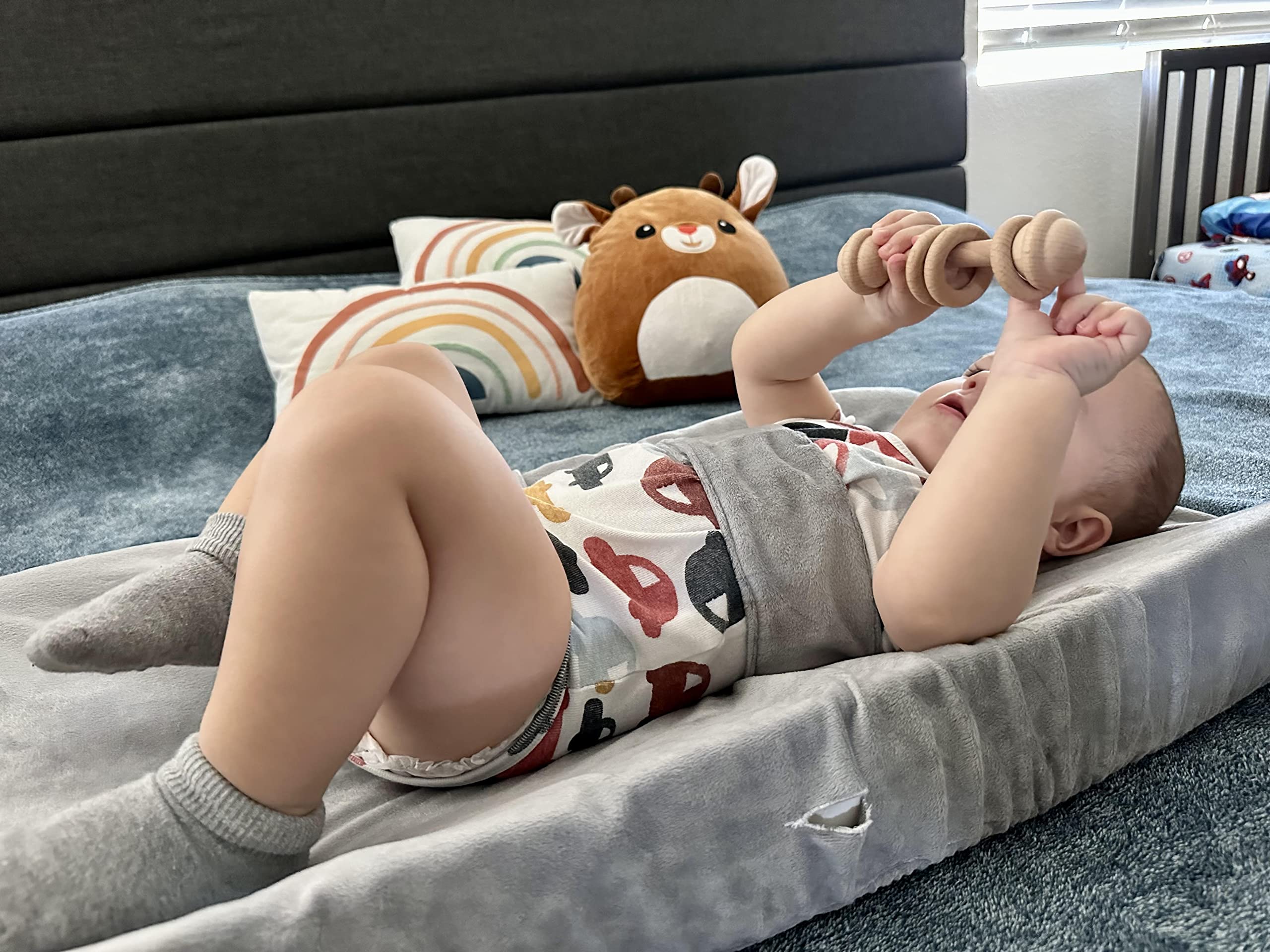 Stay Put Changing Pad Cover Protector Ultra Soft Minky Plush Changing Table Covers Breathable Changing Table Sheets Wipeable Changing Pad Covers (Gray) Mom's Choice Award Winner