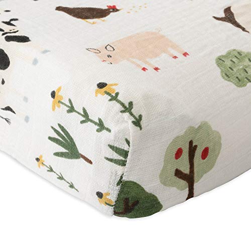 Red Rover Kid Muslin Changing Pad Cover – 16” x 32” - 100% Cotton – Machine Washable – Standard Size - Stitched Holes for Safety Straps – Lightweight & Breathable – Unisex (Family Farm)