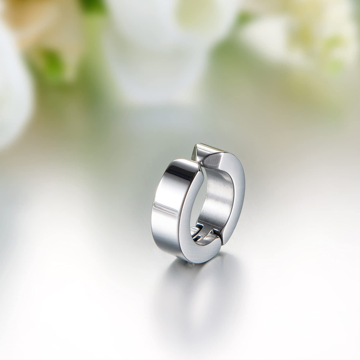 YUNXI 2 Pairs Black Silver Cuff Earrings for Men's Women Punk Rock Stainless Steel Circle Round Shape Design Hoop Earrings (2 Pairs- Silver+Black)