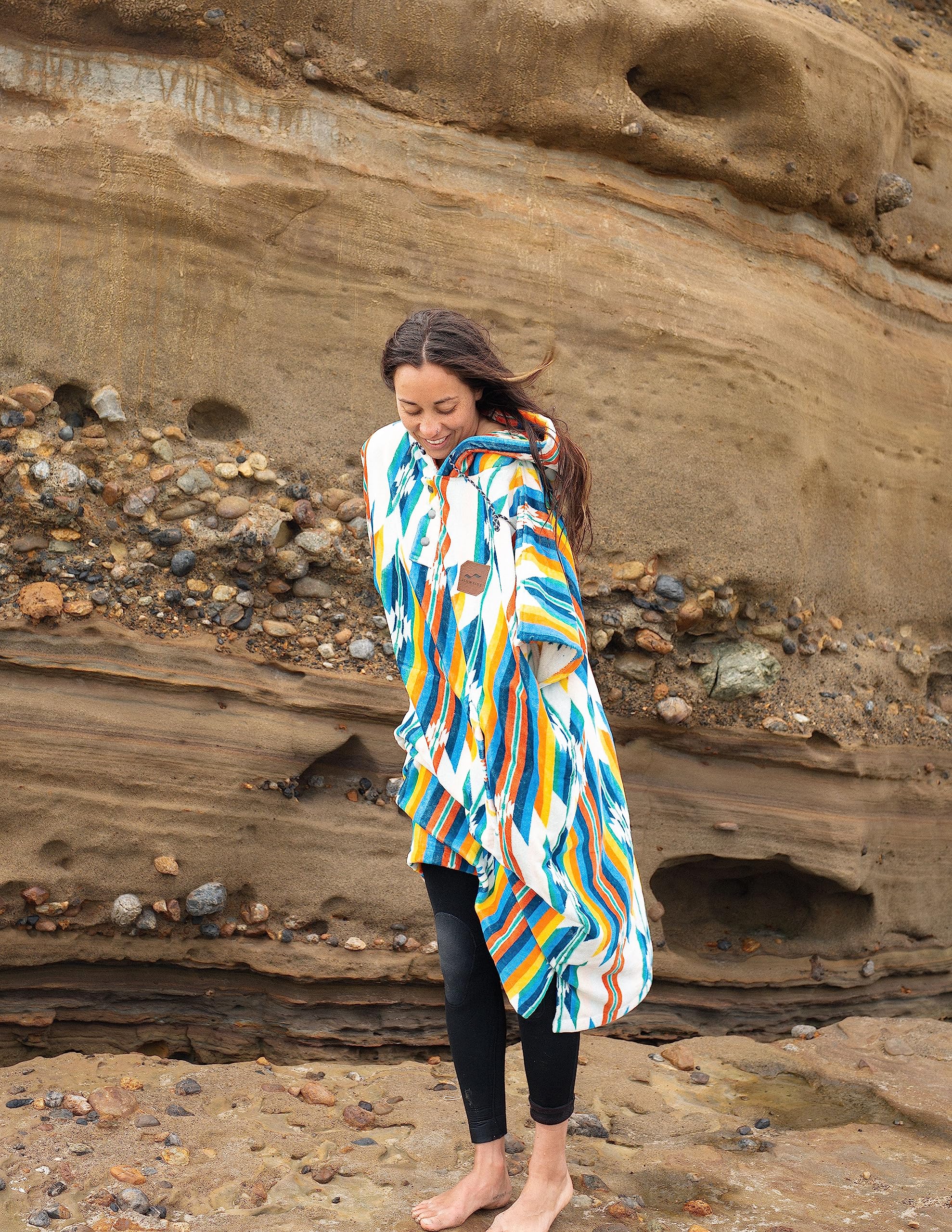 Slowtide Extra-Warm Changing Poncho | Change privately in public with ultra soft & absorbent beach poncho | Includes Internal Access Dual Pockets (S/M, York)