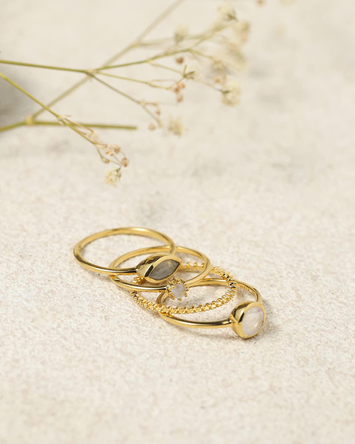 YoTreasure Moonstone Labradorite Love Ring Gold Over Silver Stackable Rings Set