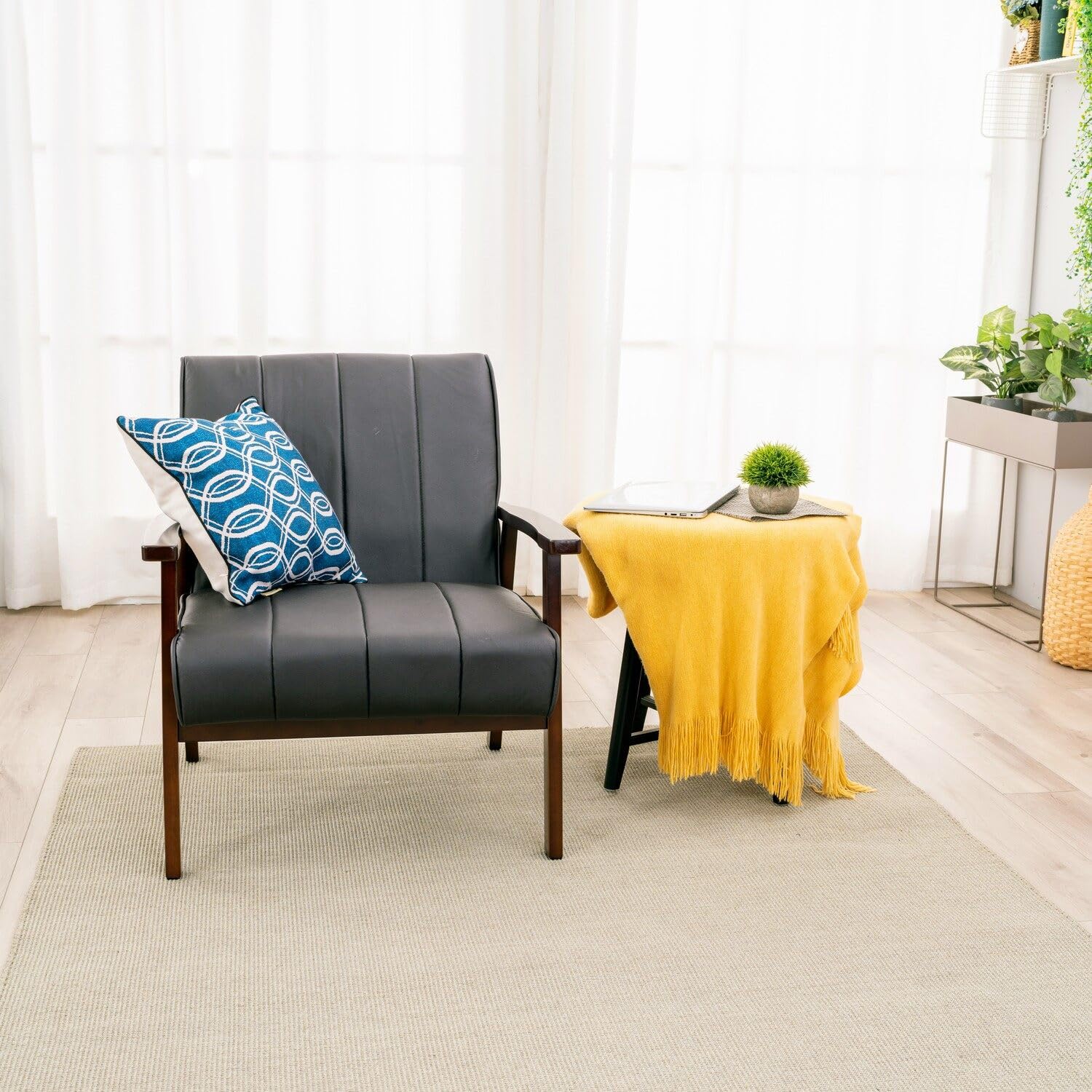 Panana Reception Retro Accent Chair Beech Wood Frame Armchair Occasional Living Room Reception Bedroom Balcony Conservatory Padded