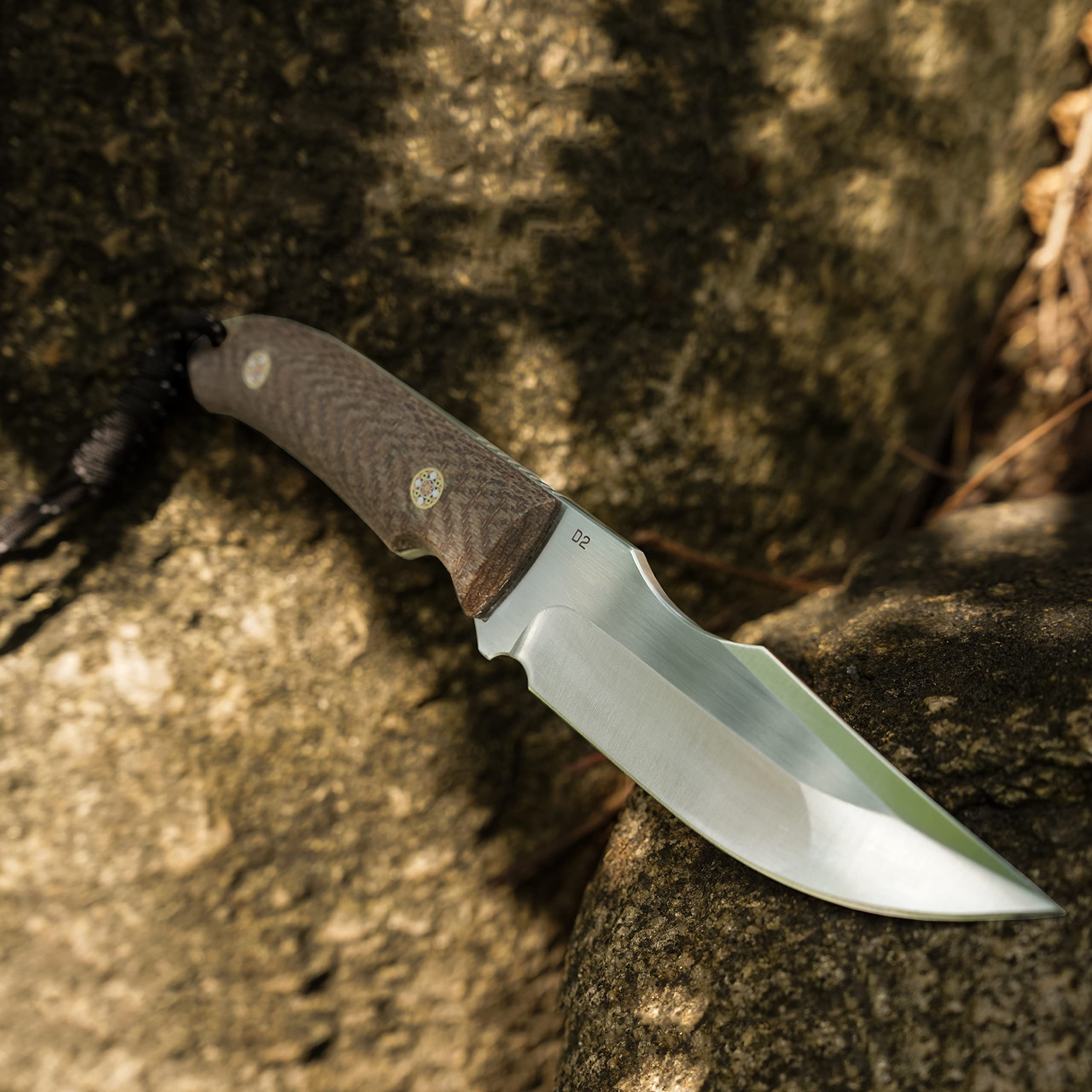 Tunafire Hunting Fixed Blade Knife,D2 Steel Blade Full Tang Knife for Men Survival Bushcraft,EDC Outdoor Camping Knife with Micarta Handle and Kydex Sheath