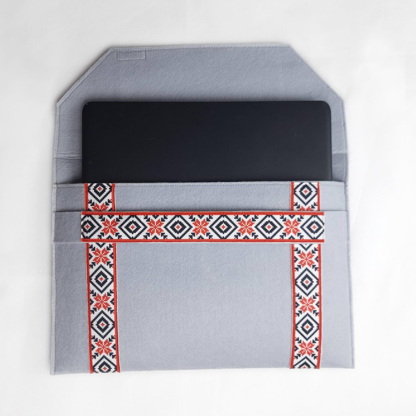Original design laptop case for MacBook Air 13.3/13.6, Apple MacBook Pro 14" M1/ M2, Handmade Felt Laptop Sleeve, Protective laptop cover, Felt Carrying bag Grey color