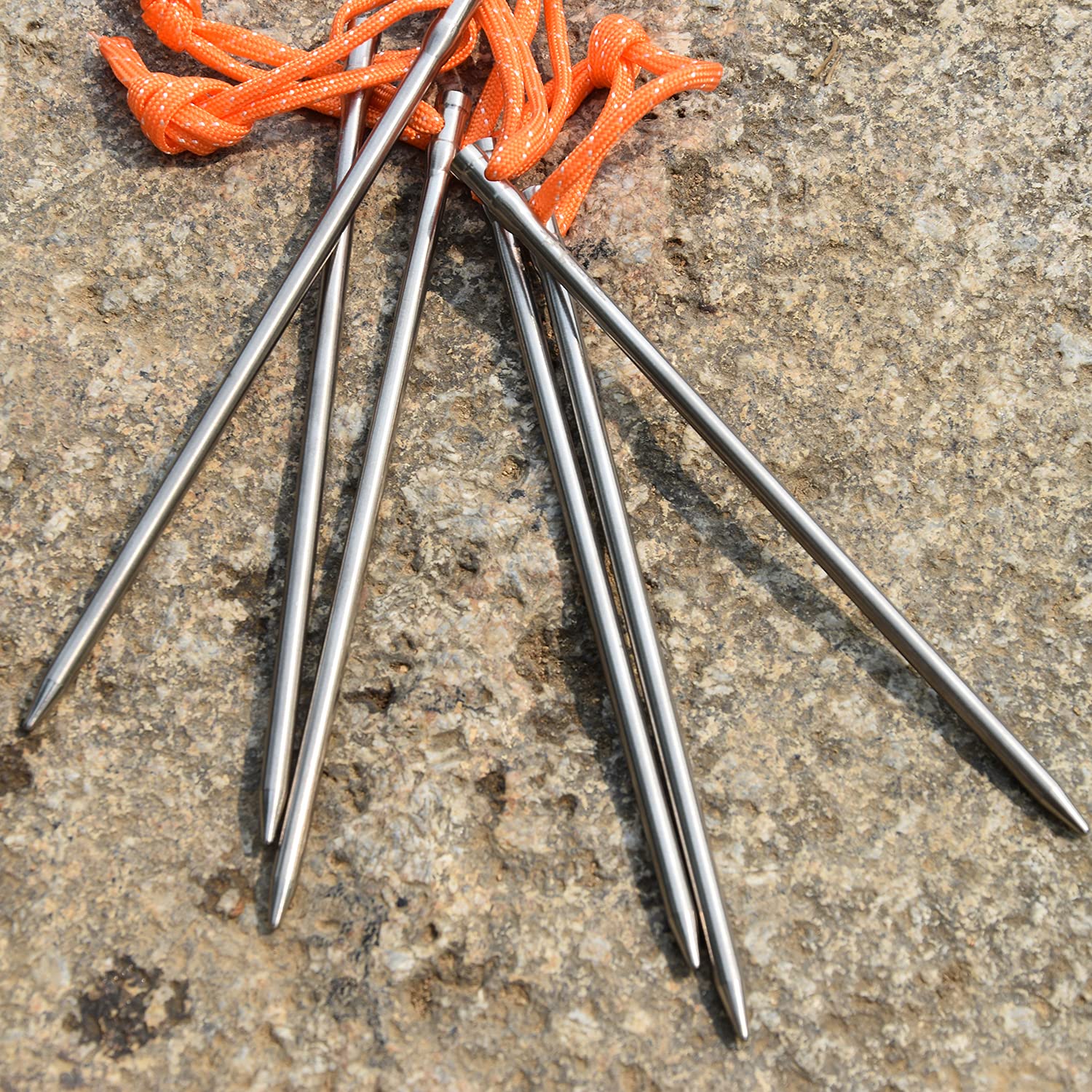Tentock 6pcs Titanium Alloy Tent Stakes Durable Ultralight Camping Tent Pegs Windproof Tent Nails Spikes with Reflective Drawstring for Outdoor Camping Backpacking Hiking (TT0144(16.5CM))