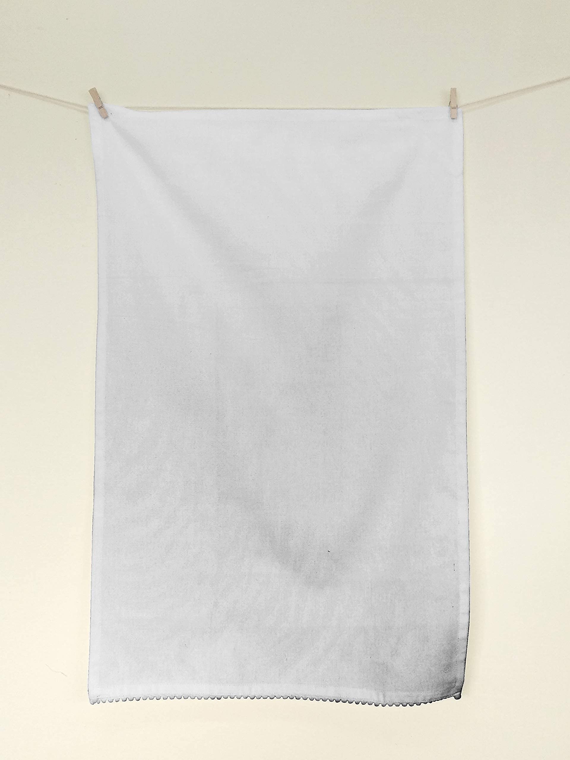 TARAN LIVING Kitchen Towels Pack in red Blue White for Embroidery, Paint, Craft, Party. Bar Cloth, Dish Towels/Tea Towels, Each Color has 6 Fabric Cloth with Trim ant Bottom and Loop Hanging.