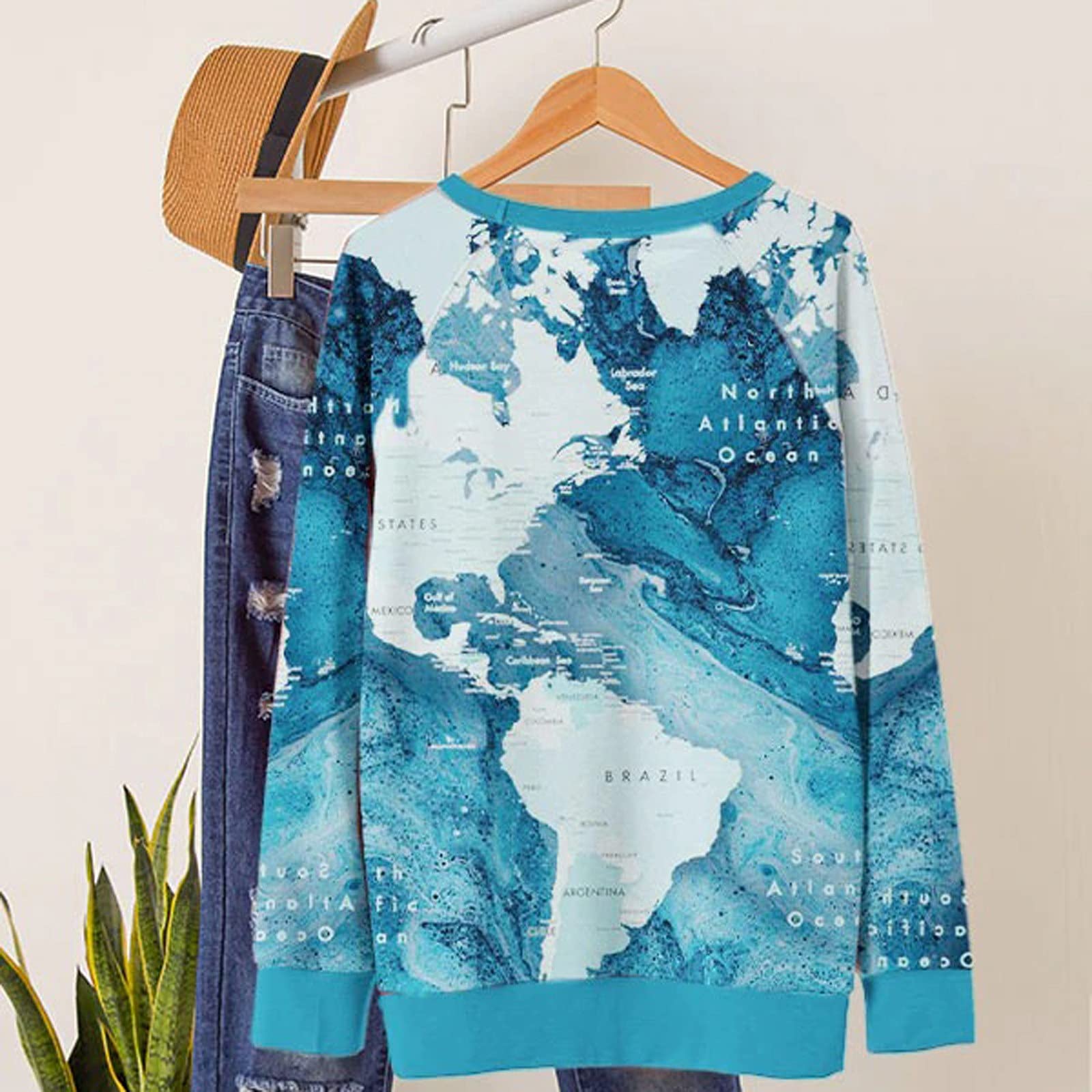 Womens Novelty World Map Print Shirts,Long Sleeve Crewneck Pullover Sweatshirts Thin,Casual Comfy Vintage Graphic Blouse Tops Navy