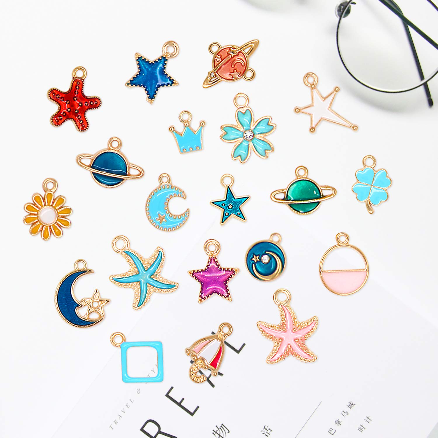 SANNIX 220Pcs Bracelet Charms Assorted Gold Plated Enamel Charms Necklace Bracelet Earrings Charm for DIY Jewelry Making Crafts