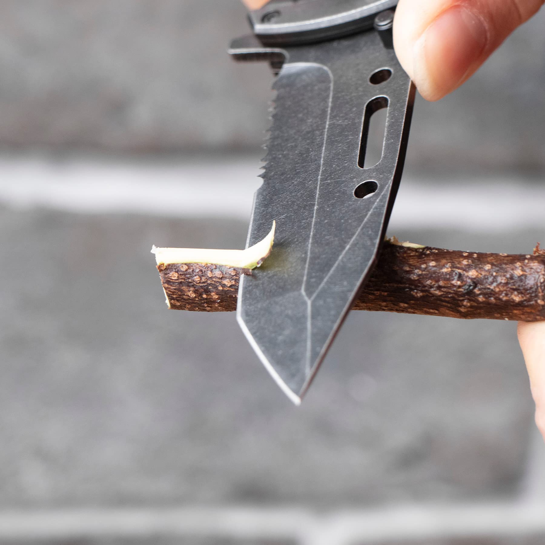 T TOVIA Folding Pocket Knife Portable Multifunctional Tactical Knives with Aluminum Handle for Outdoor, Tactical, Survival, Camping, Hunting