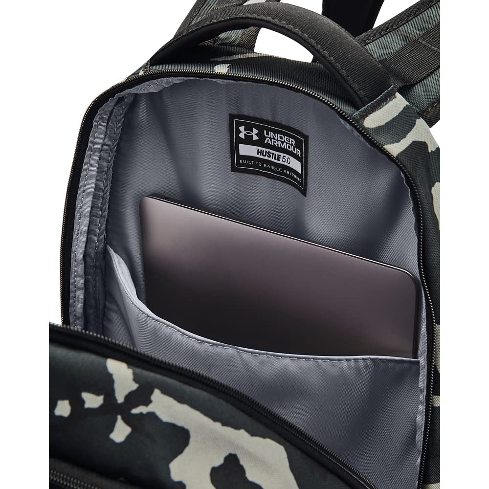 Under Armour Unisex-Adult Hustle 5.0 Backpack , Black (007)/Metallic Gold , One Size Fits All