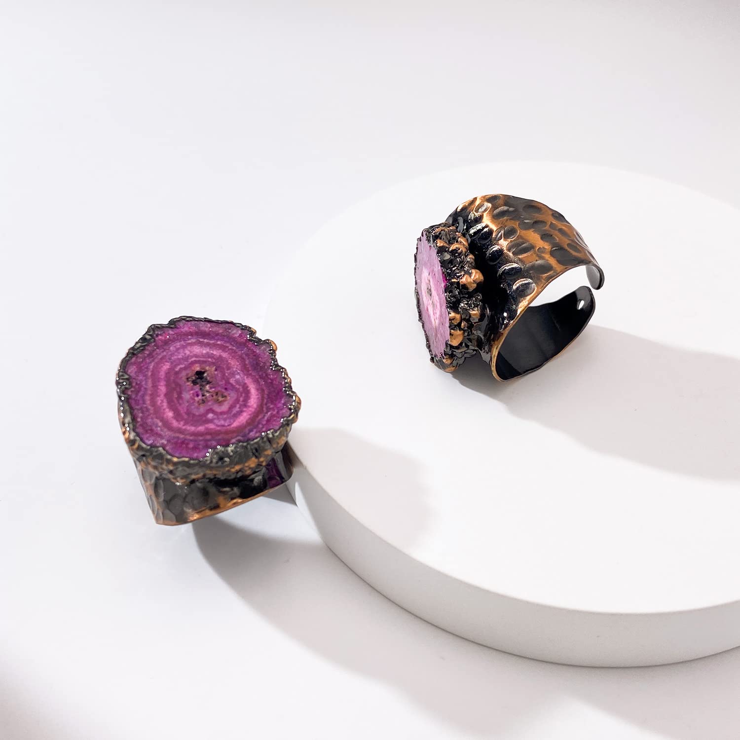 VIENNOIS Natural Purple Agate Slices Ring Vintage Quartz Crystal Stone Adjustable Open Wide Gemstone Ring Handmade Jewelry (Purple)